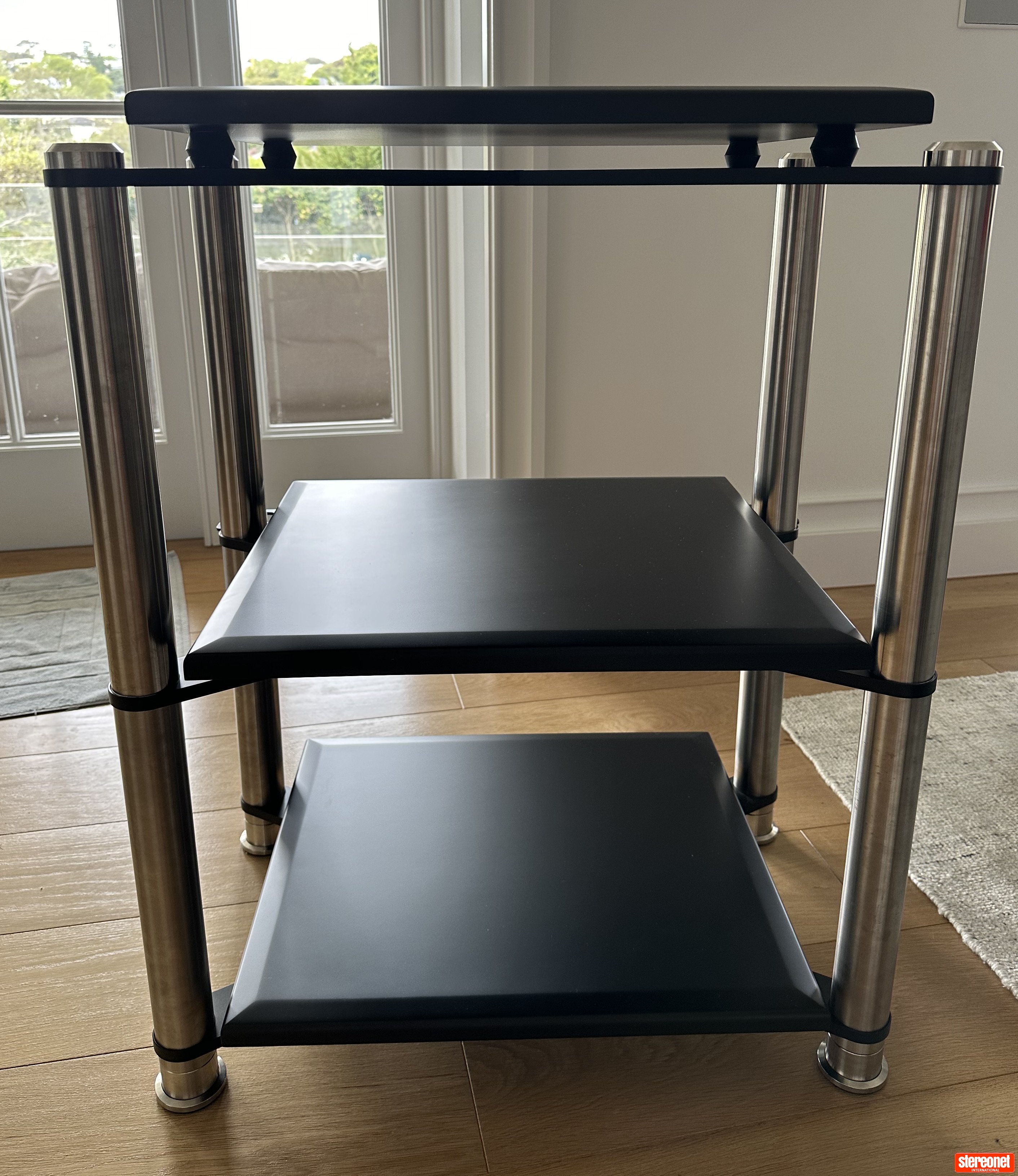 SGR Audio Signature AV Rack / Cabinet - Racks & Cabinets - StereoNET