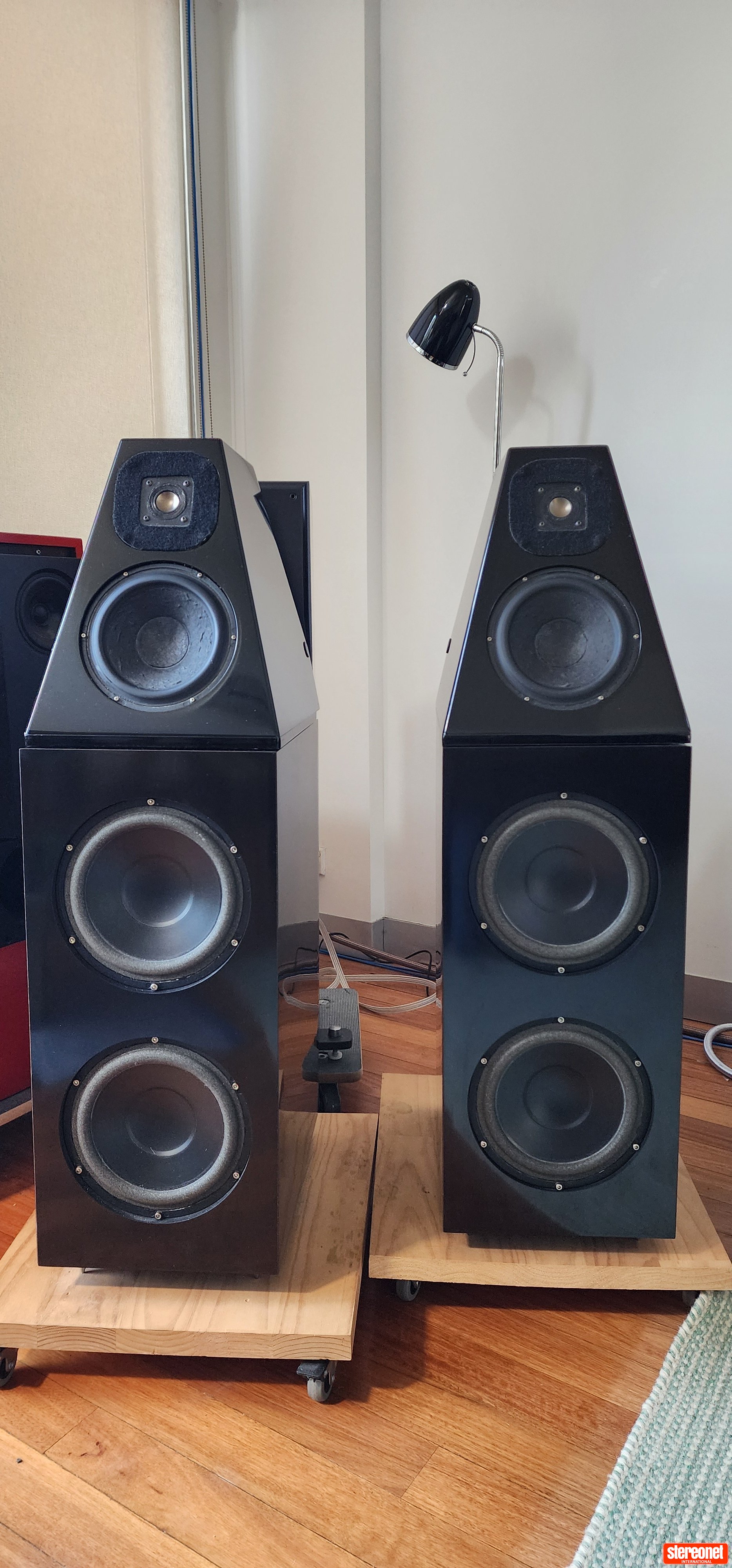 Wilson Audio WATT/Puppy 5.1 Floorstanding Loudspeakers - Floorstanders ...