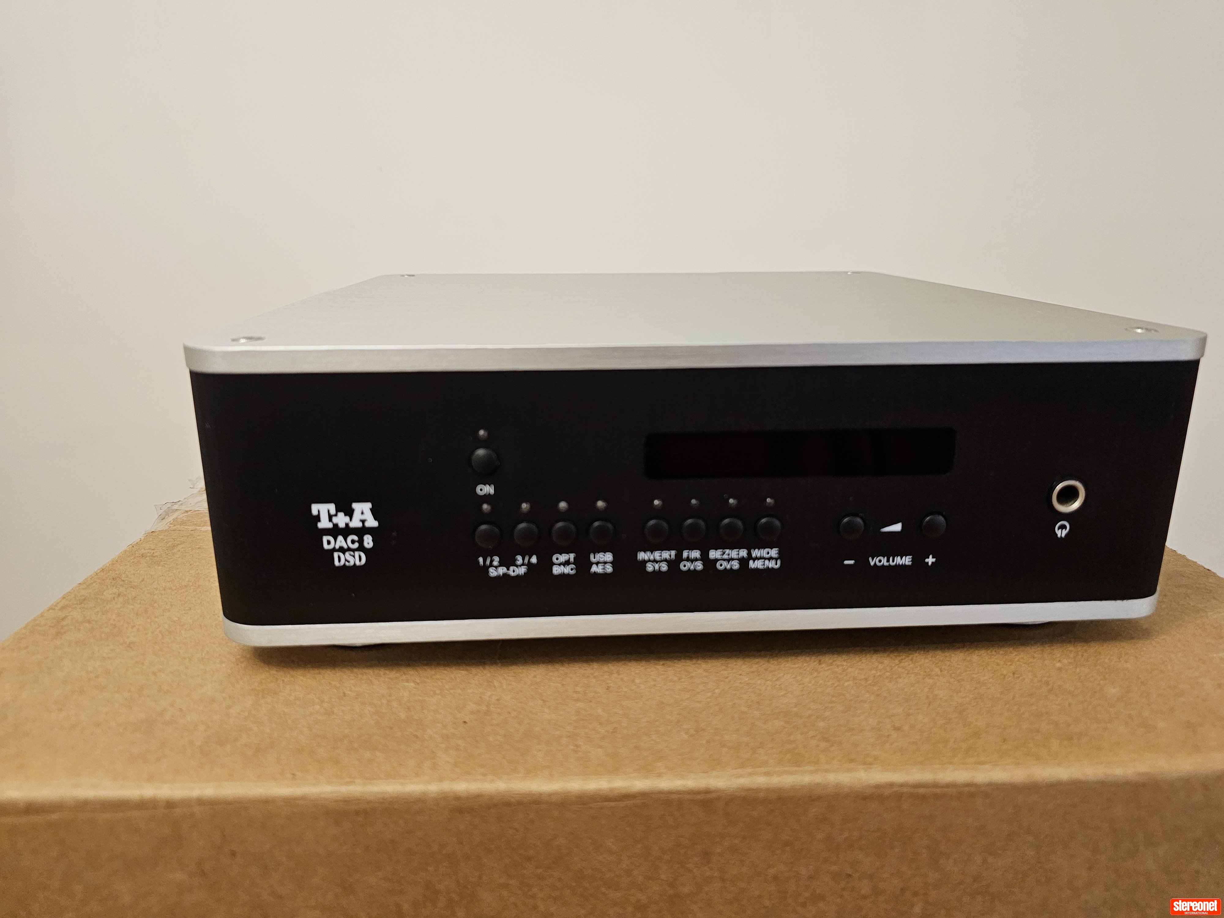 T+A elektroakustik DAC8 DSD Digital Analog Converter (DAC) - DACs and ...