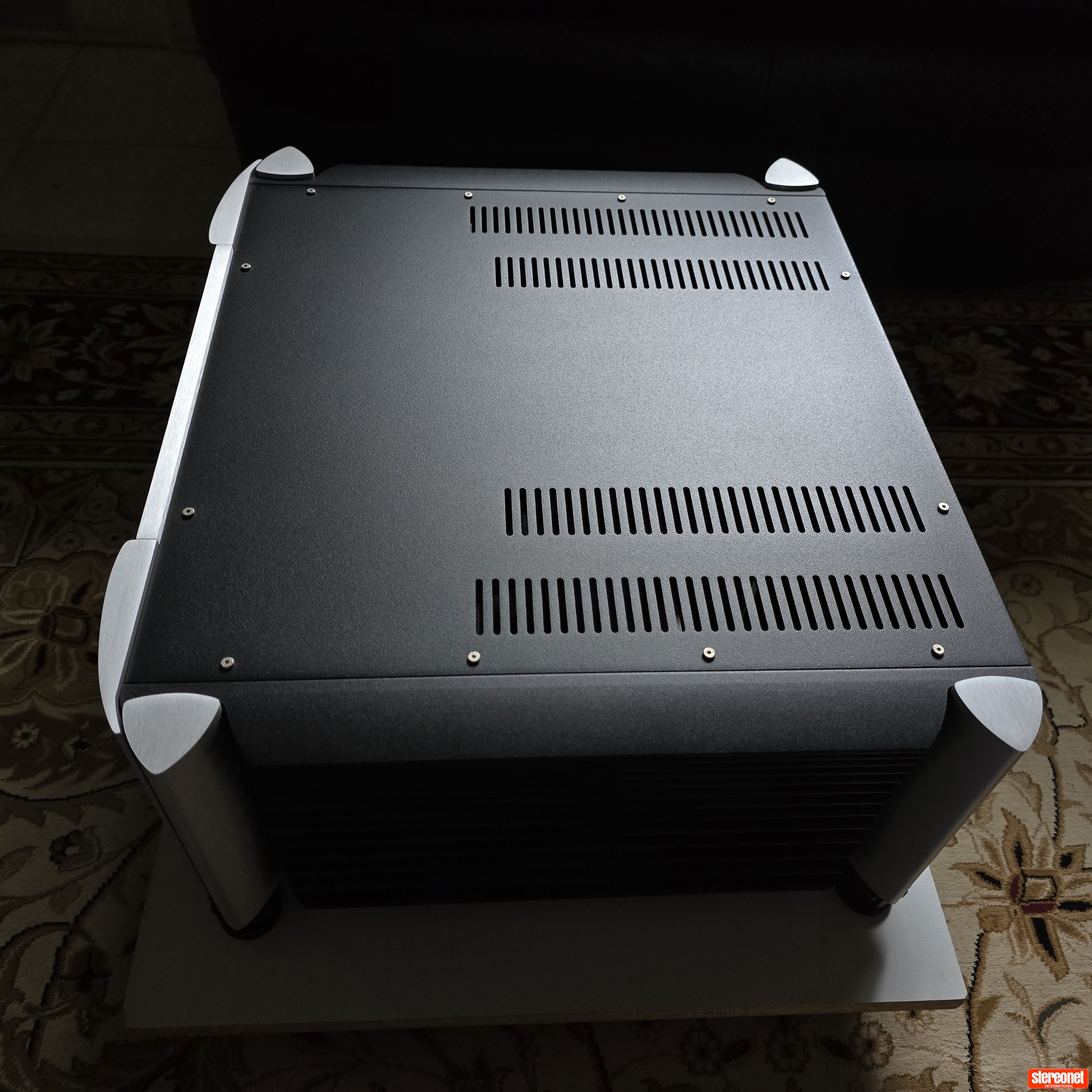 Simaudio Moon W7 RS Power Amplifier - Power Amplifiers - StereoNET
