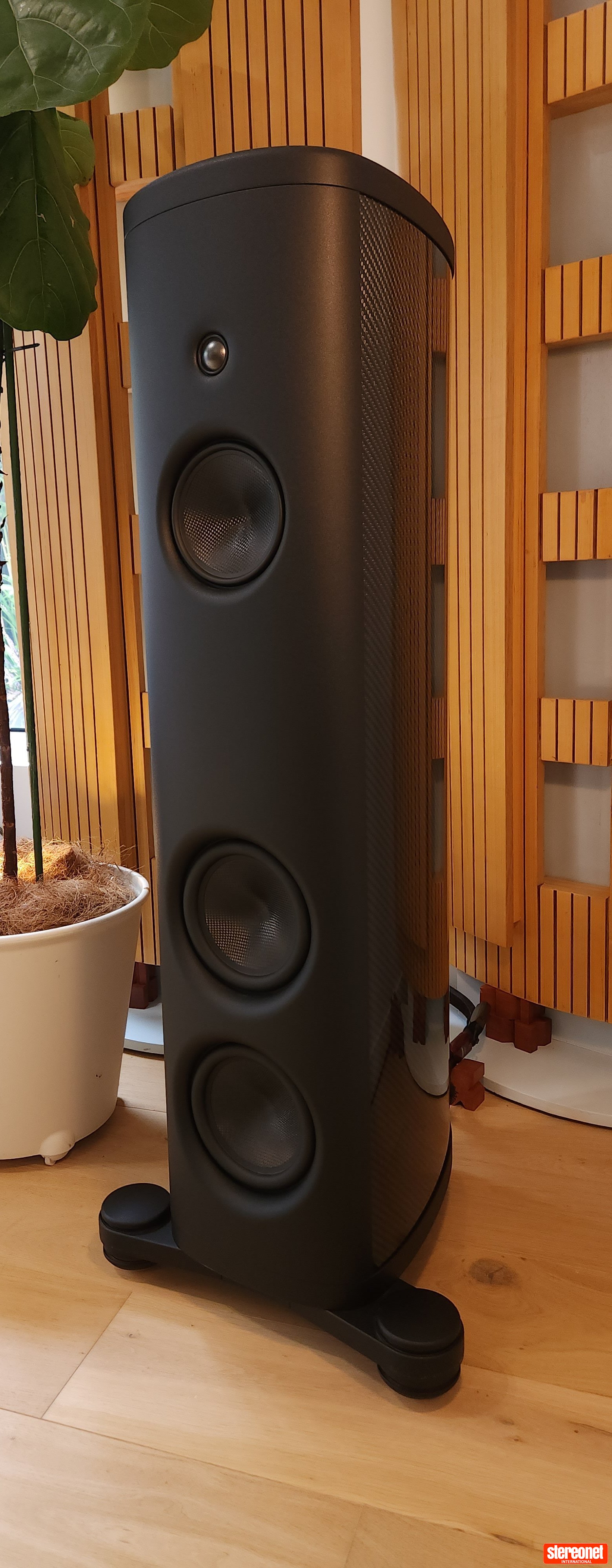 Magico M2 Floorstanding Loudspeakers - Floorstanders & Large Monitors ...