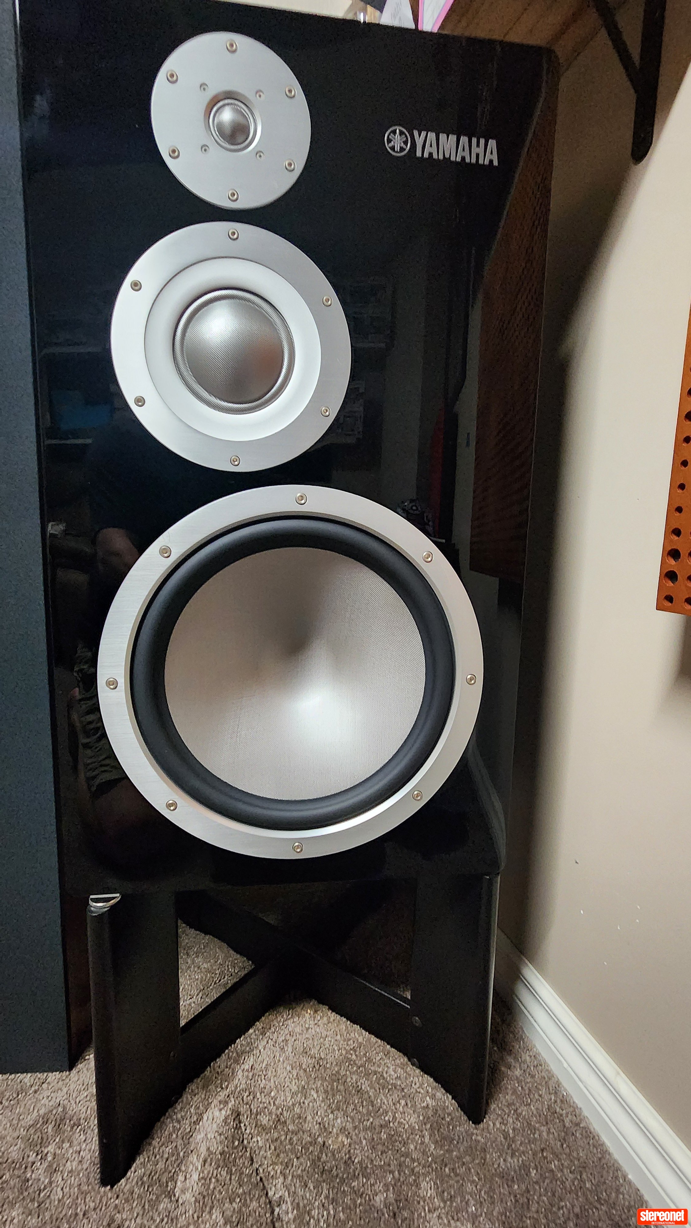 Yamaha NS5000 Standmount Loudspeakers - Floorstanders & Large Monitors - StereoNET