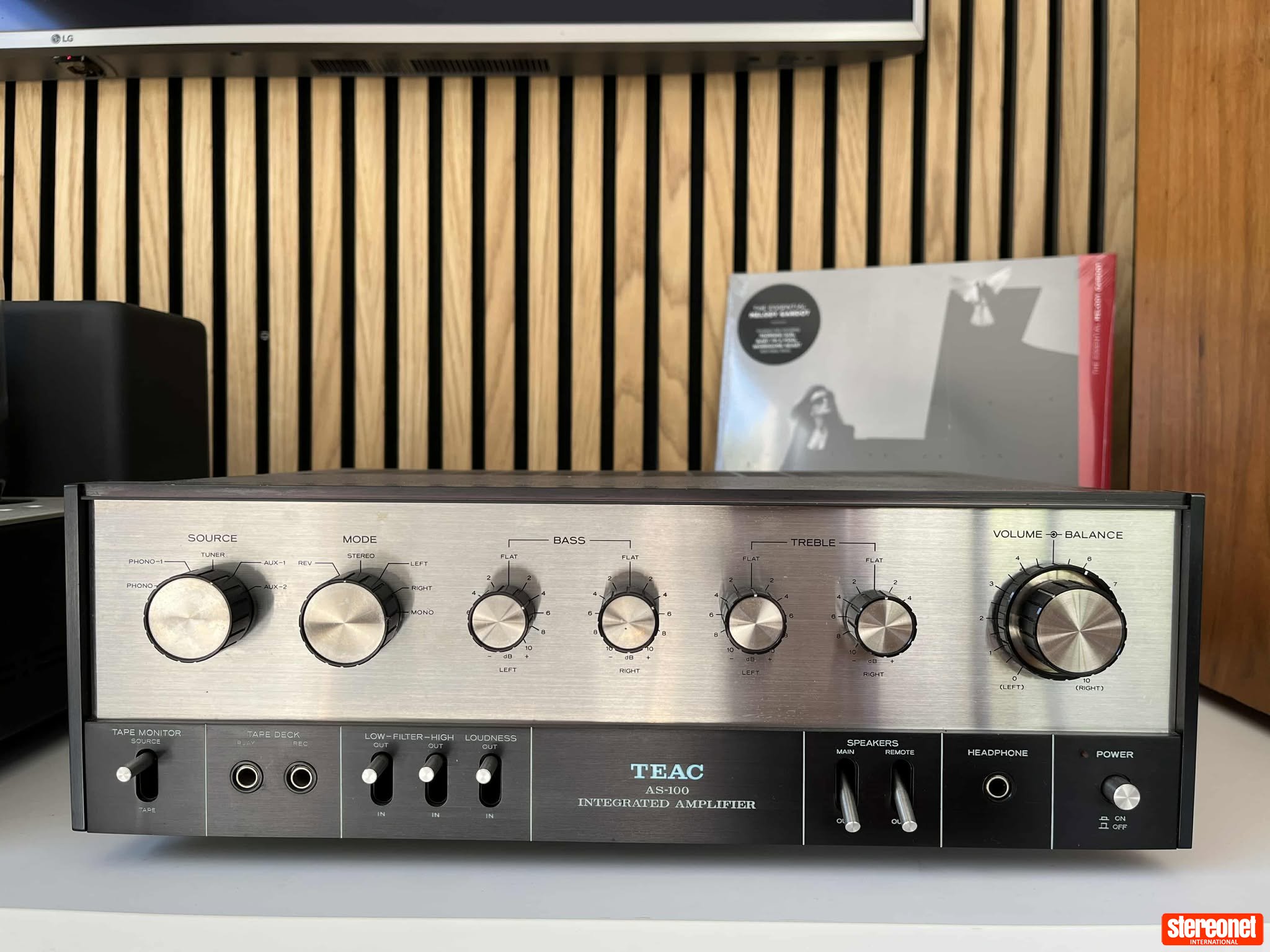 TEAC AS-100 Integrated Amplifier (Solid State) - Integrated Amplifiers ...