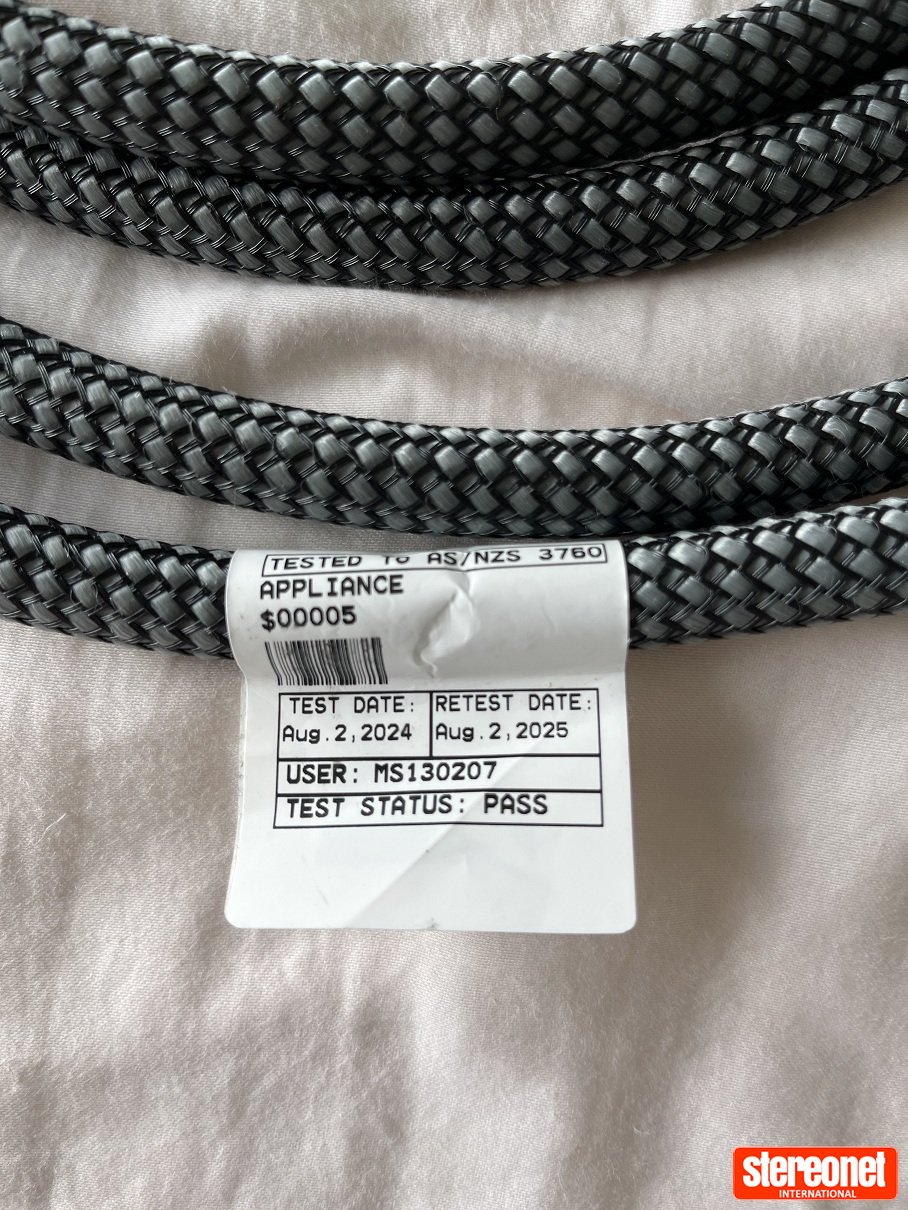 Robertson Shielded Audio Power Cable 3.0m Power Cable - Power Cables ...