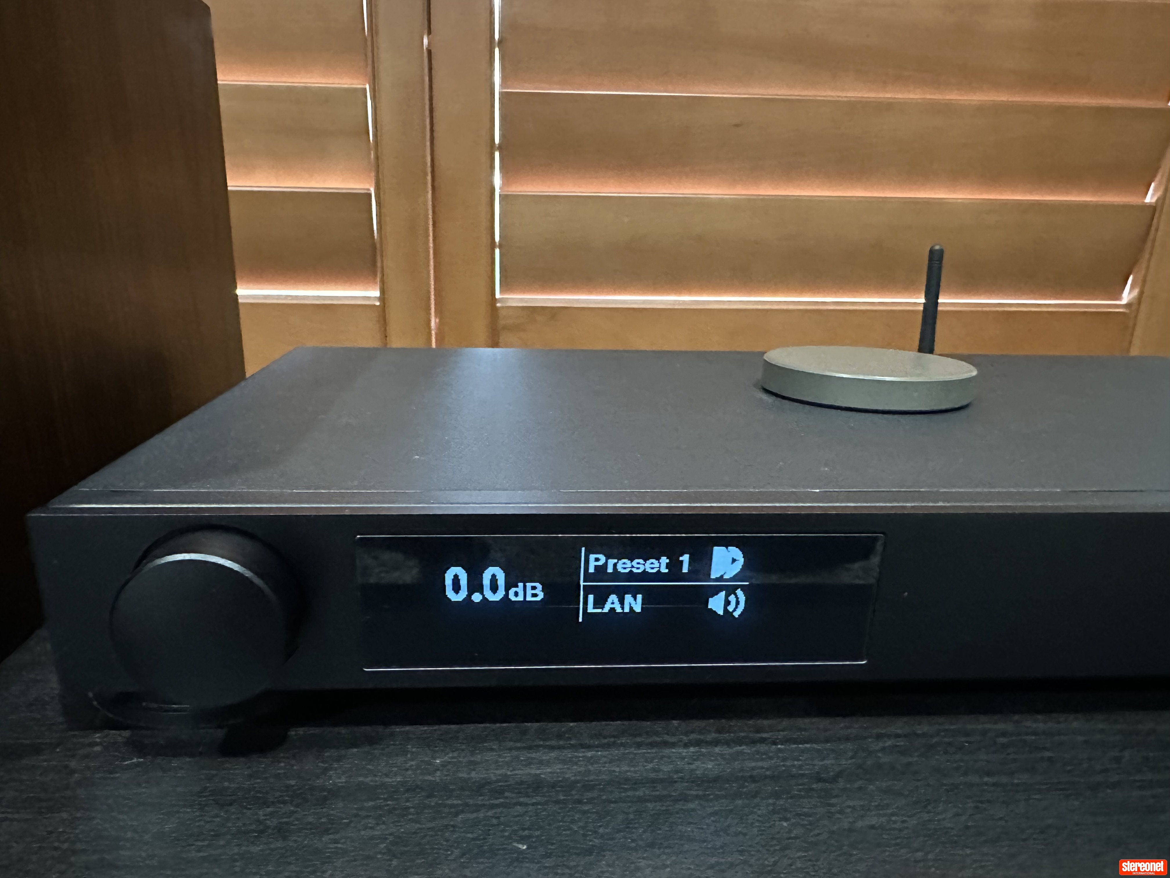 MiniDSP MiniDSP SHD - Network player/Processor Streamer (Music) - Audio ...