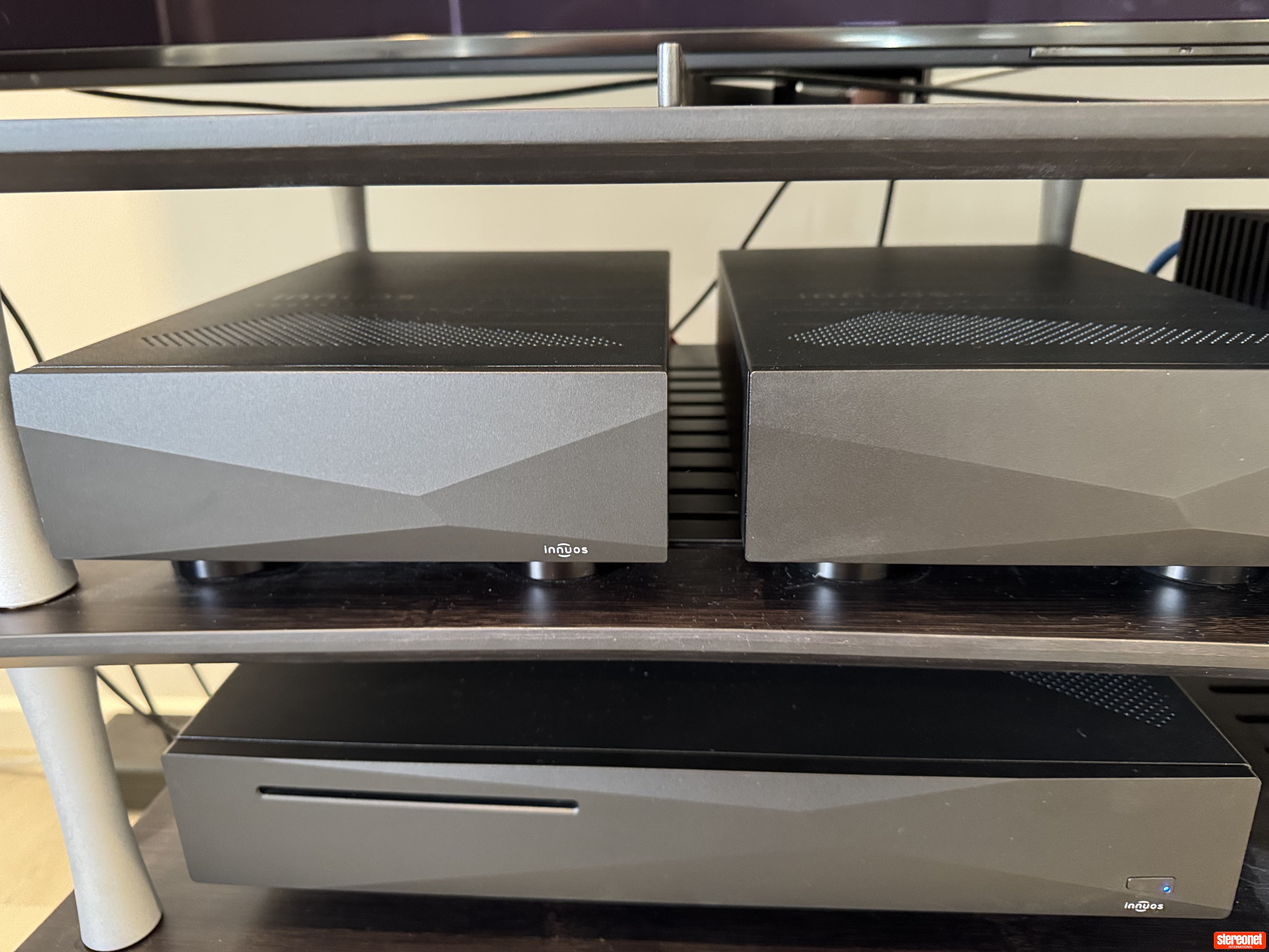 Innuos PhoenixUSB USB Reclocker - DACs and Streamers - StereoNET