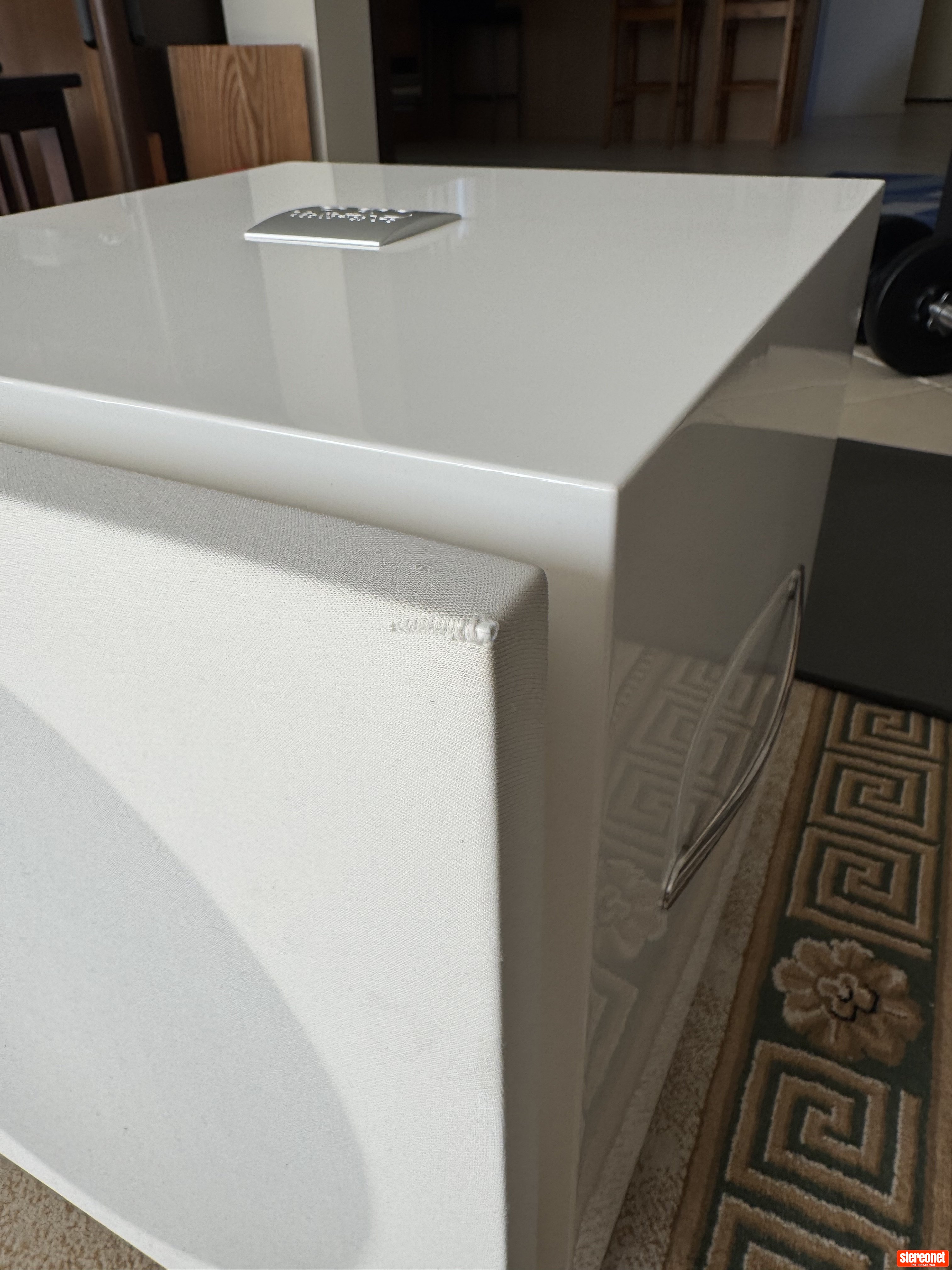 REL Acoustics S3 Subwoofer (Active / Powered) - Subwoofers - StereoNET