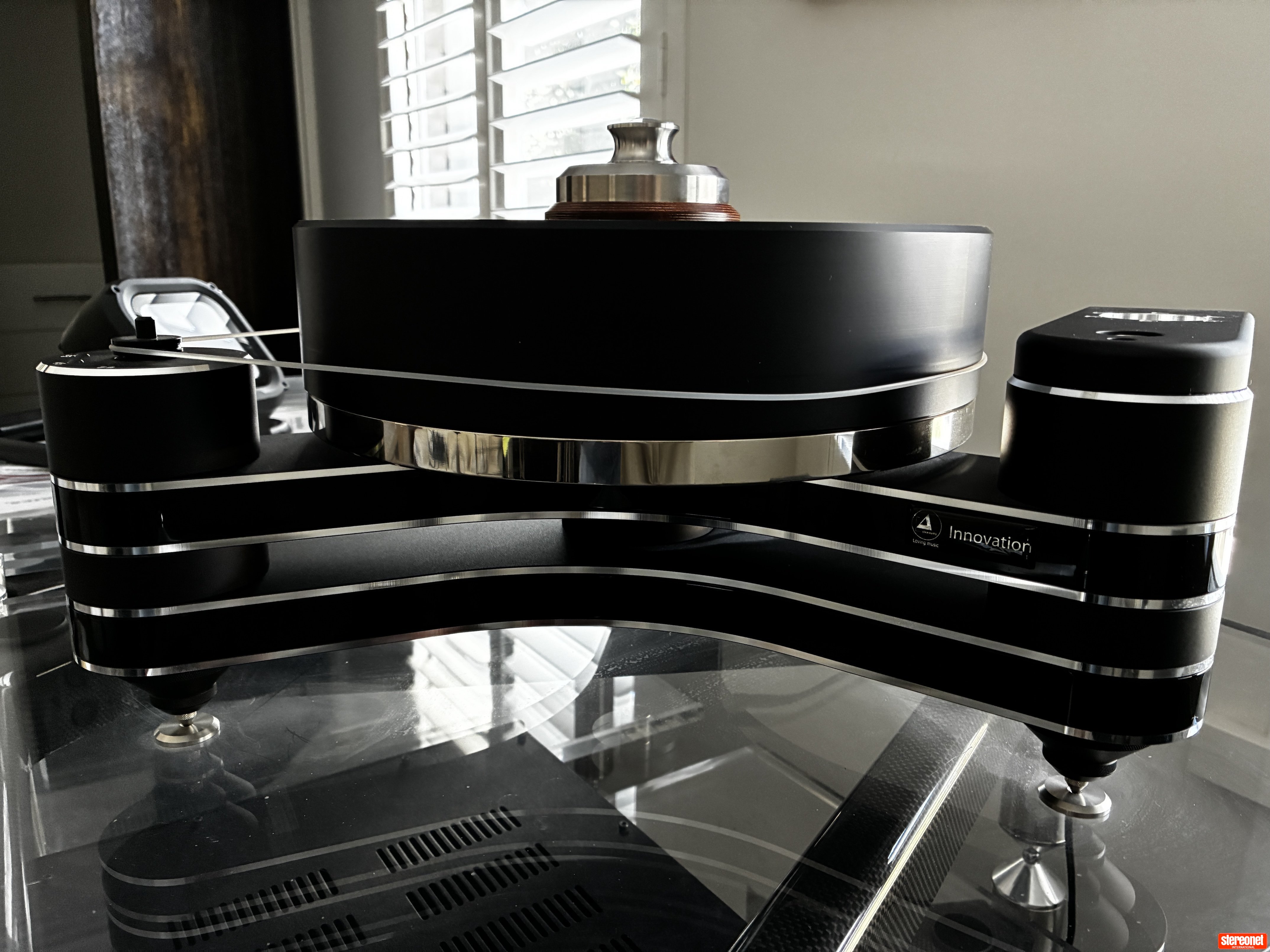 Clearaudio Innovation Turntable - Turntables & Record Players - StereoNET