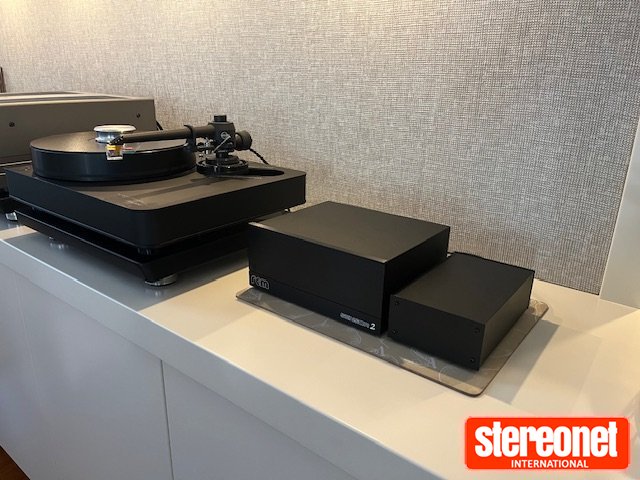 RCM Audio Sensor 2 Phono Preamplifier - Phono Amplifiers - StereoNET