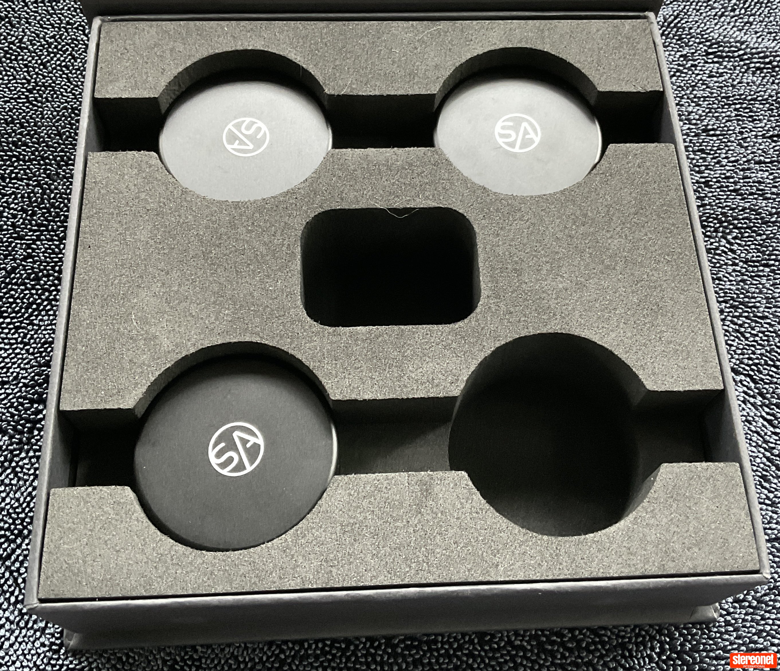 Stack Audio AUVA EQ Isolation Footers - Tweaks / Tuning - StereoNET