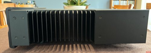 Bryston 2B-SST Series C Power Amplifier - Power Amplifiers - StereoNET