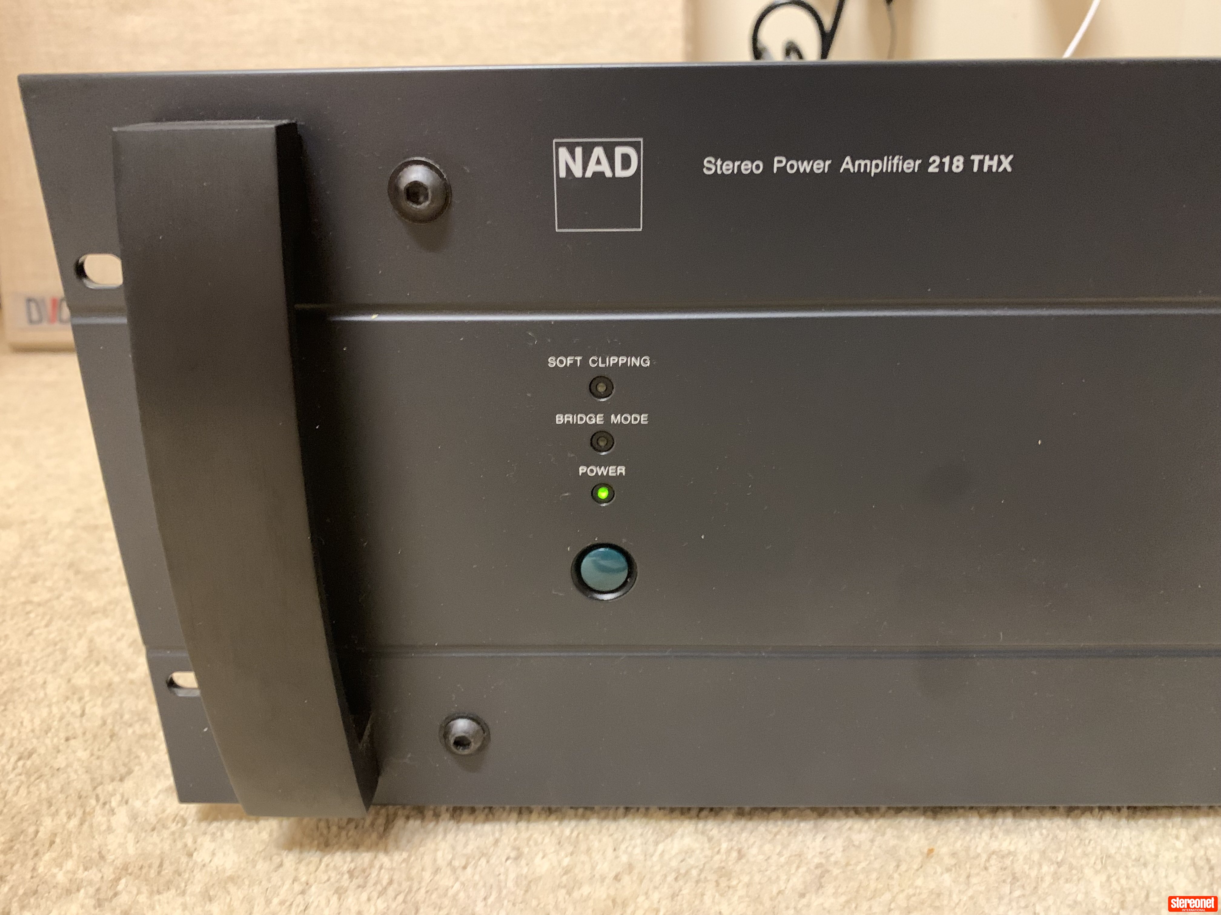 NAD Electronics 218 THX Power Amplifier - Power Amplifiers - StereoNET