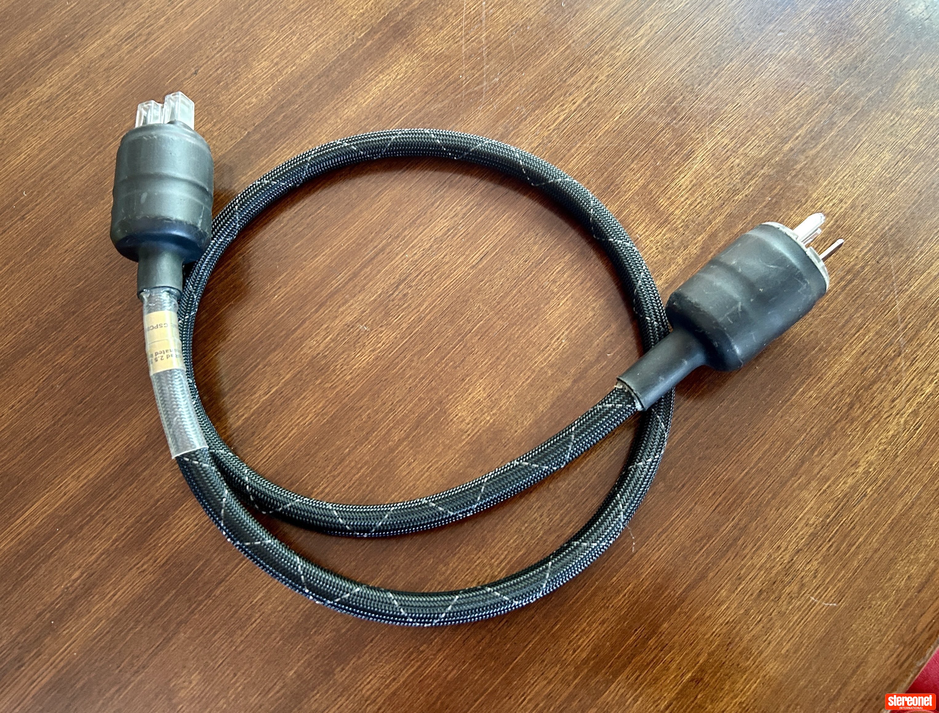 Supra Lo Rad SPC 2.5 - 1 m Power Cable - Power Cables - StereoNET