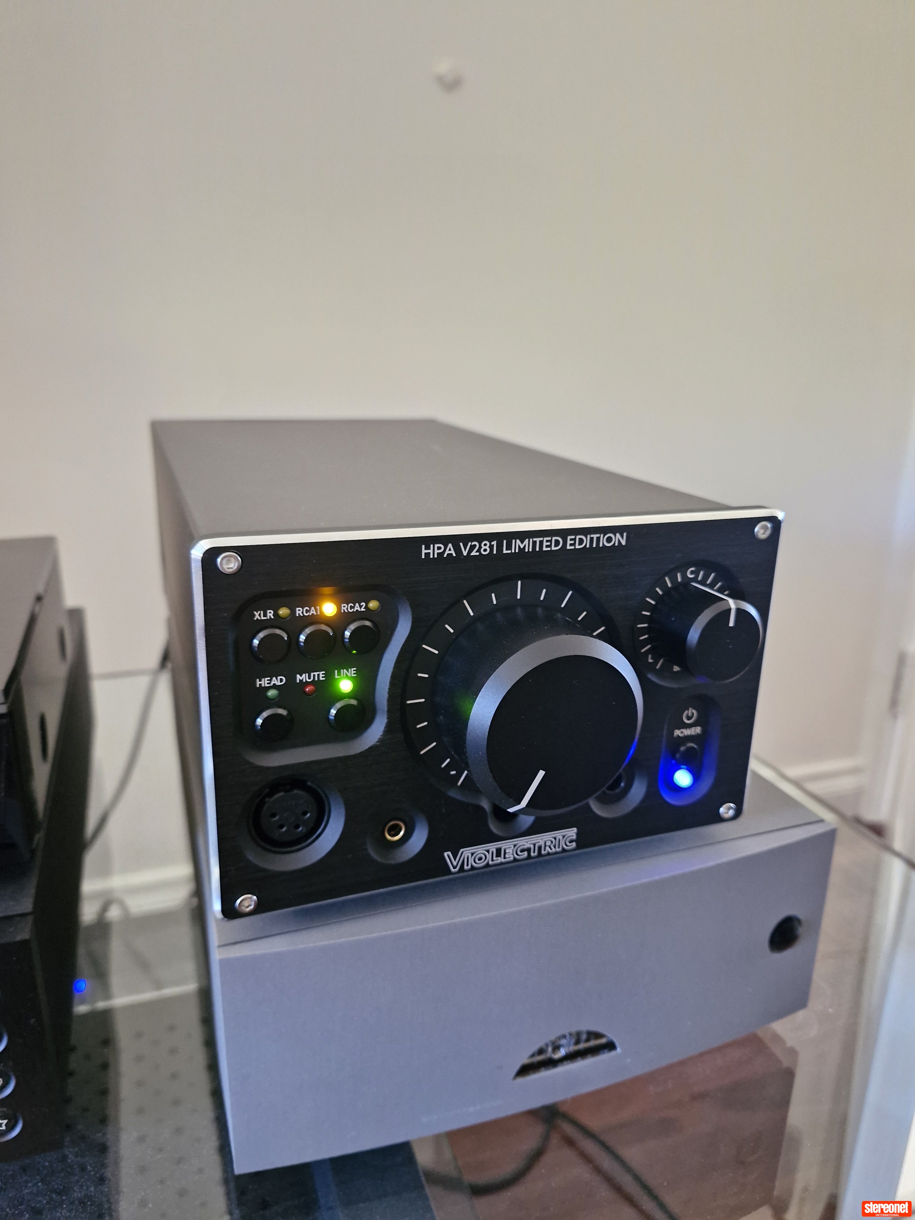 Violectric HPA V281 LE Headphone Amplifier - Headphone Amps & DACs - StereoNET