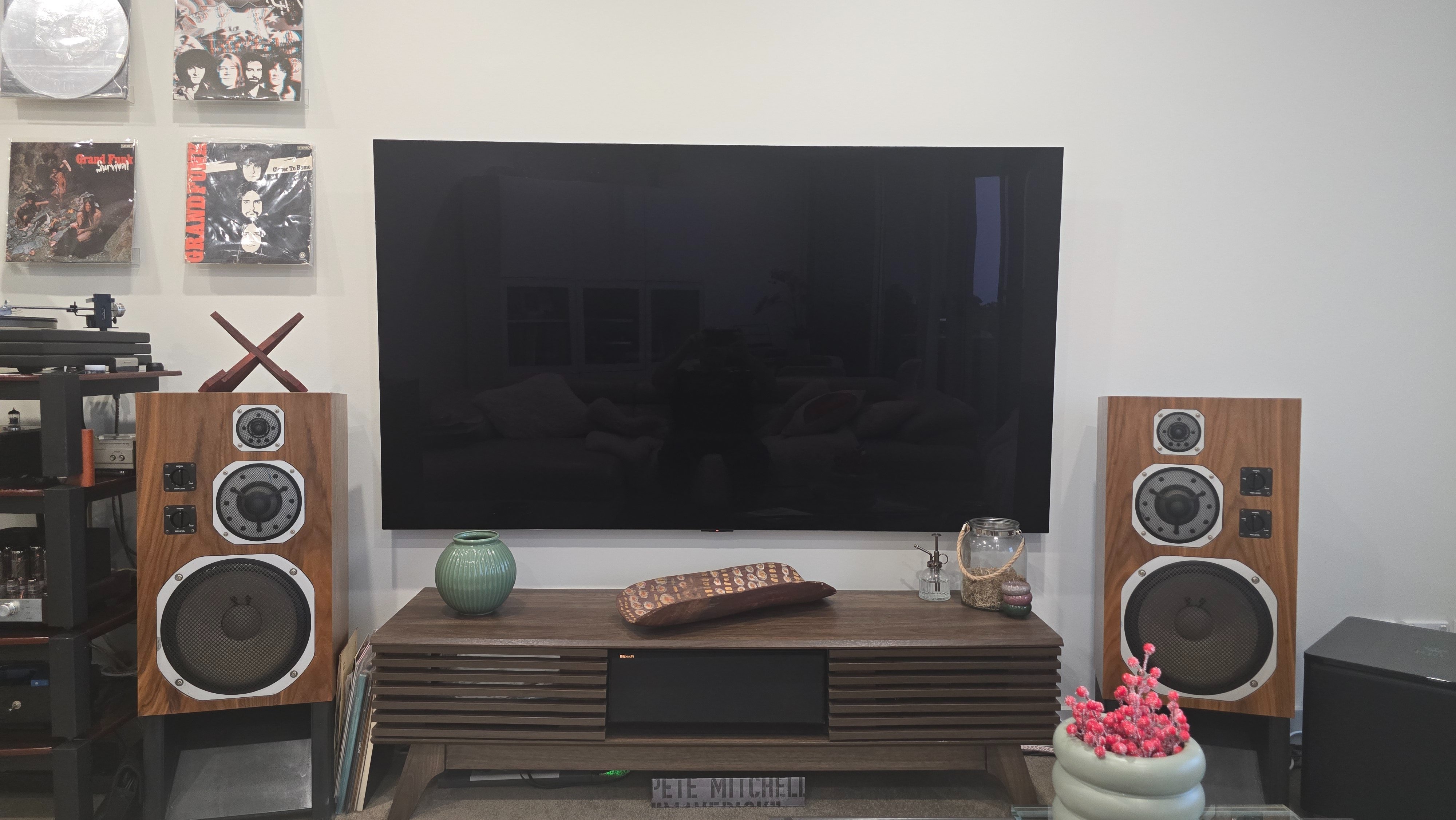 TV on top of Centre channel or TV stand behind floor tv unit? - Home ...