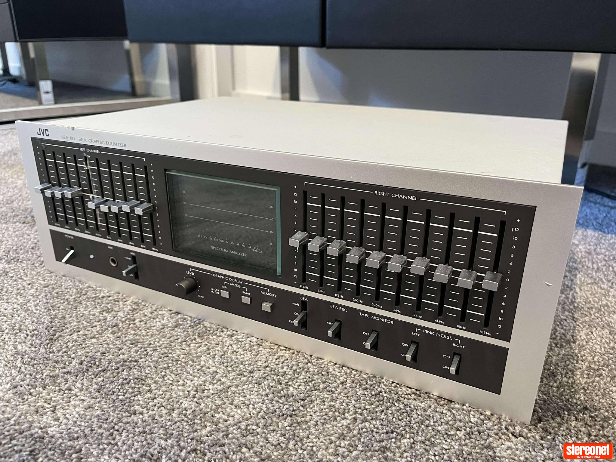 JVC SEA-80 Equaliser - Audio Processors / Equalisers - StereoNET
