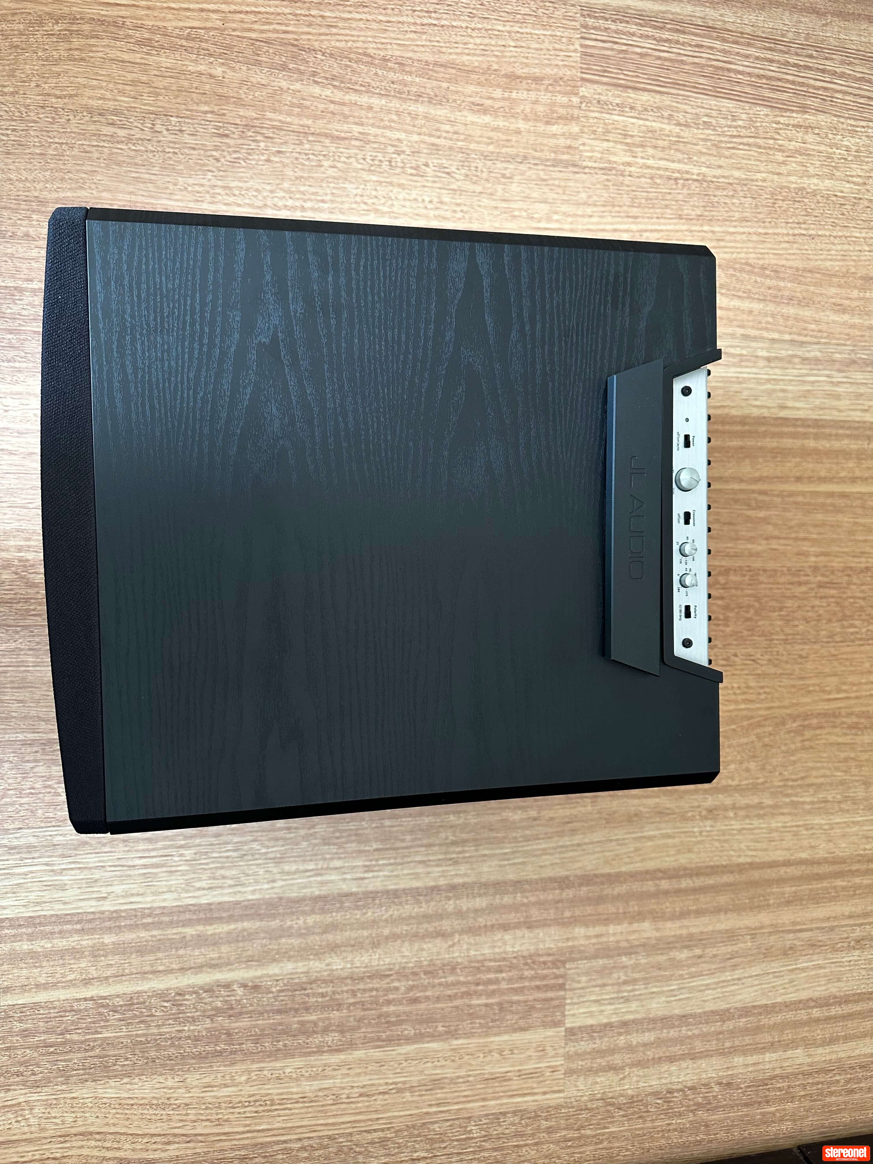 JL Audio E112 Subwoofer (Active / Powered) - Subwoofers - StereoNET