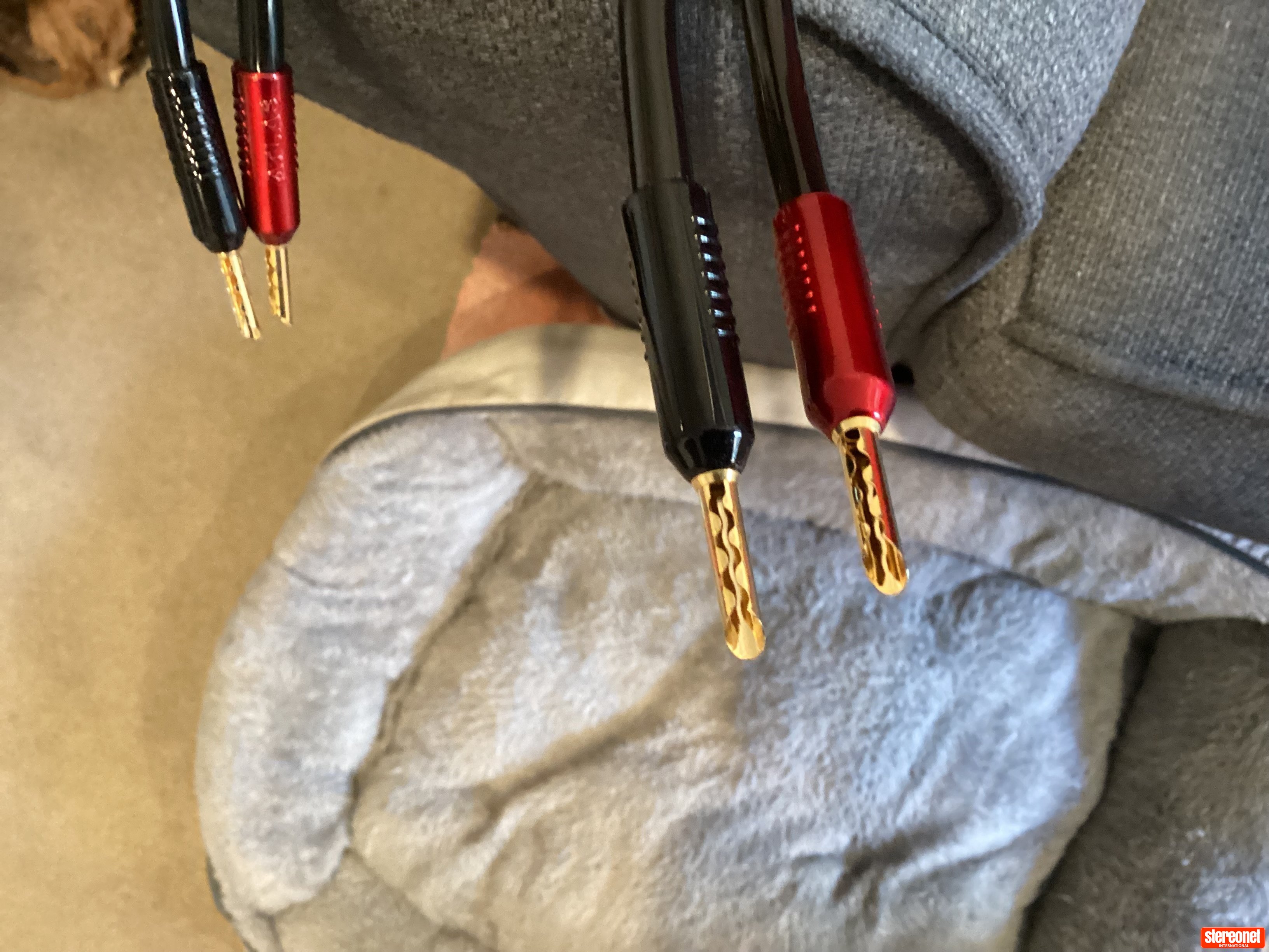 Atlas Cables Hyper Achromatic Speaker Cables - Speaker Cables - StereoNET