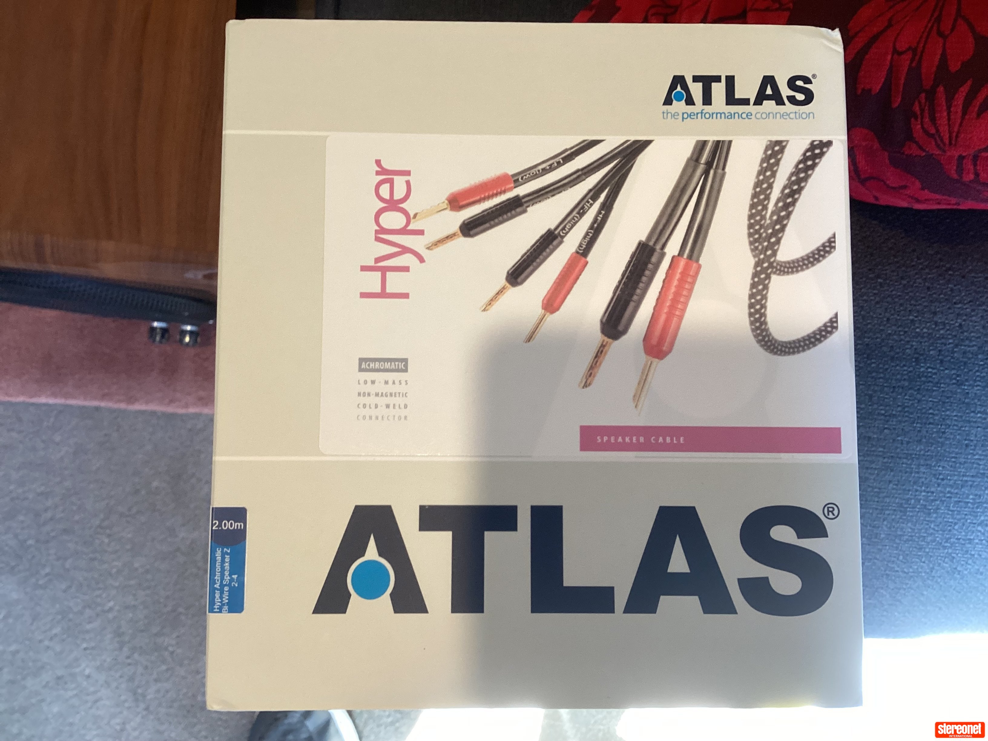 Atlas Cables Hyper Achromatic Speaker Cables - Speaker Cables - StereoNET