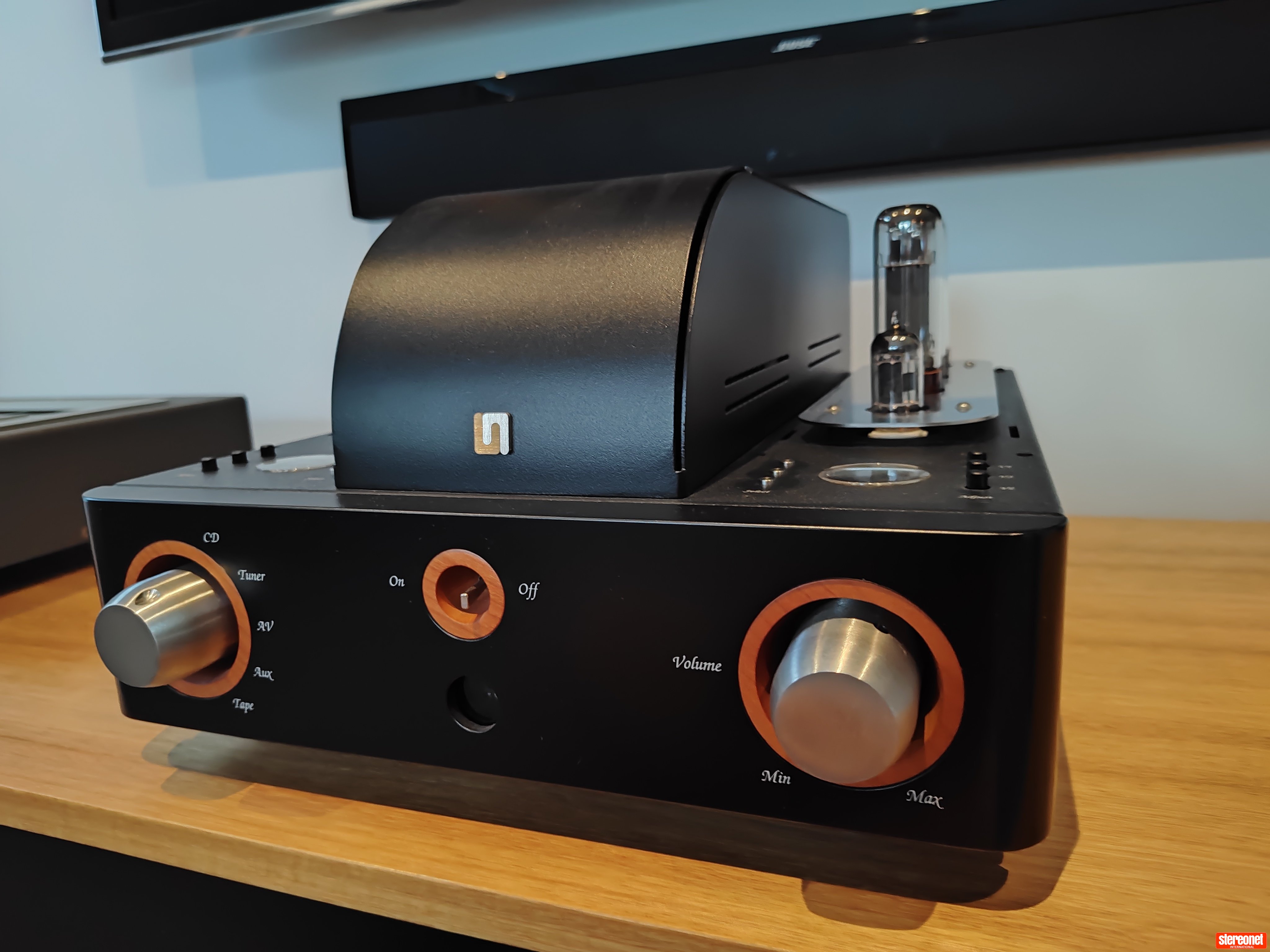 Unison Research S6 Integrated Amplifier (Valve) - Integrated Amplifiers ...