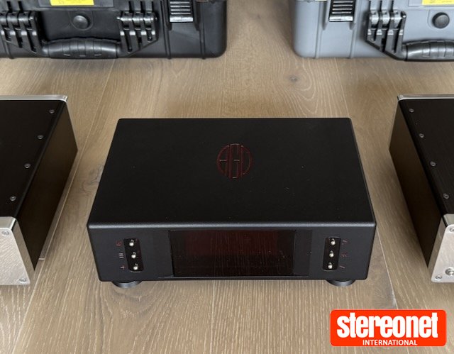 AGD Alto Pre Amplifier - Pre Amplifiers - StereoNET
