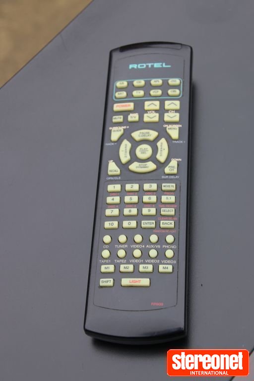 Rotel RC-995, RB-991 Pre / Power Combination - Integrated Amplifiers ...