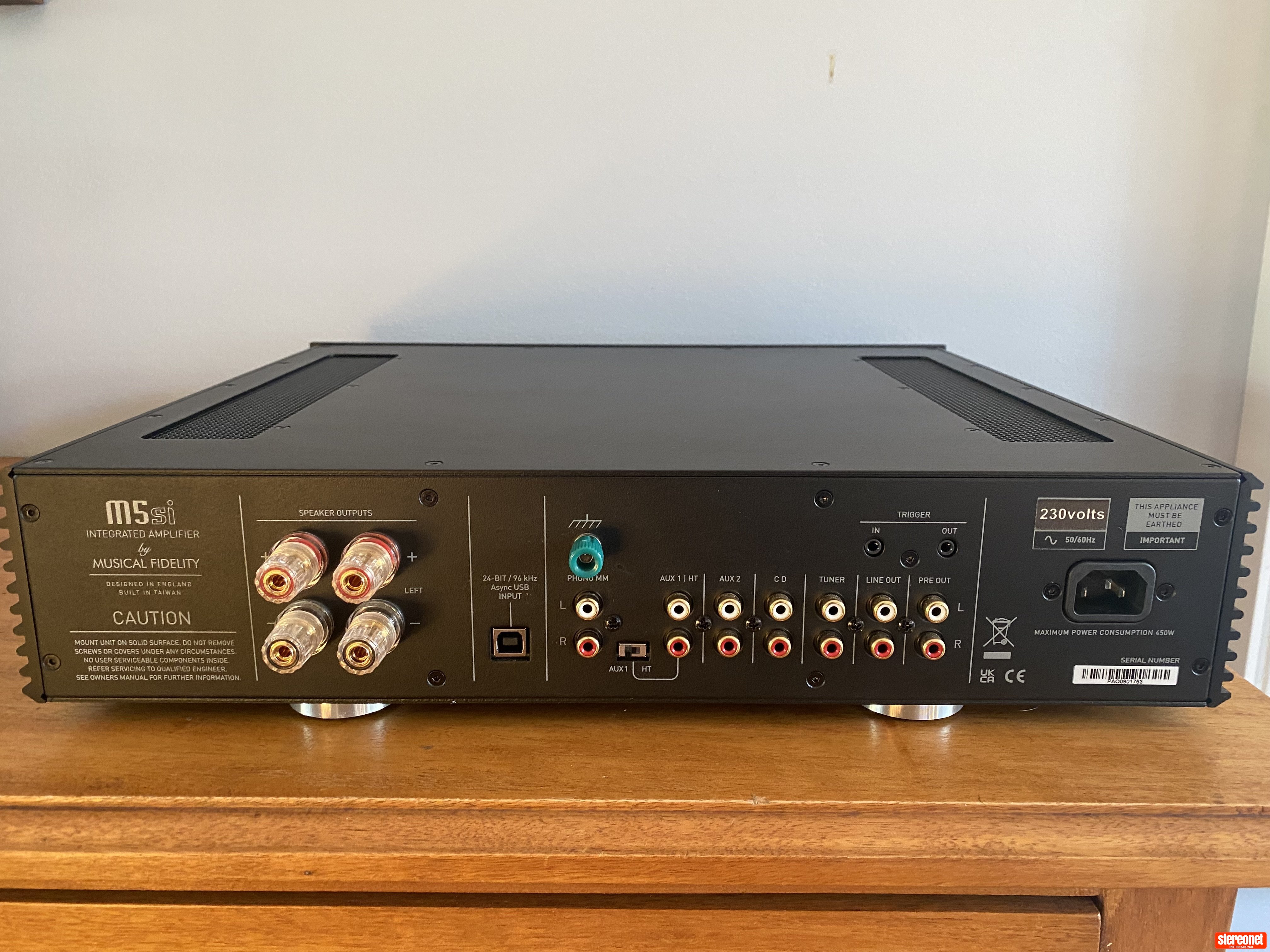 Musical Fidelity M5si Integrated Amplifier (Solid State) - Integrated ...