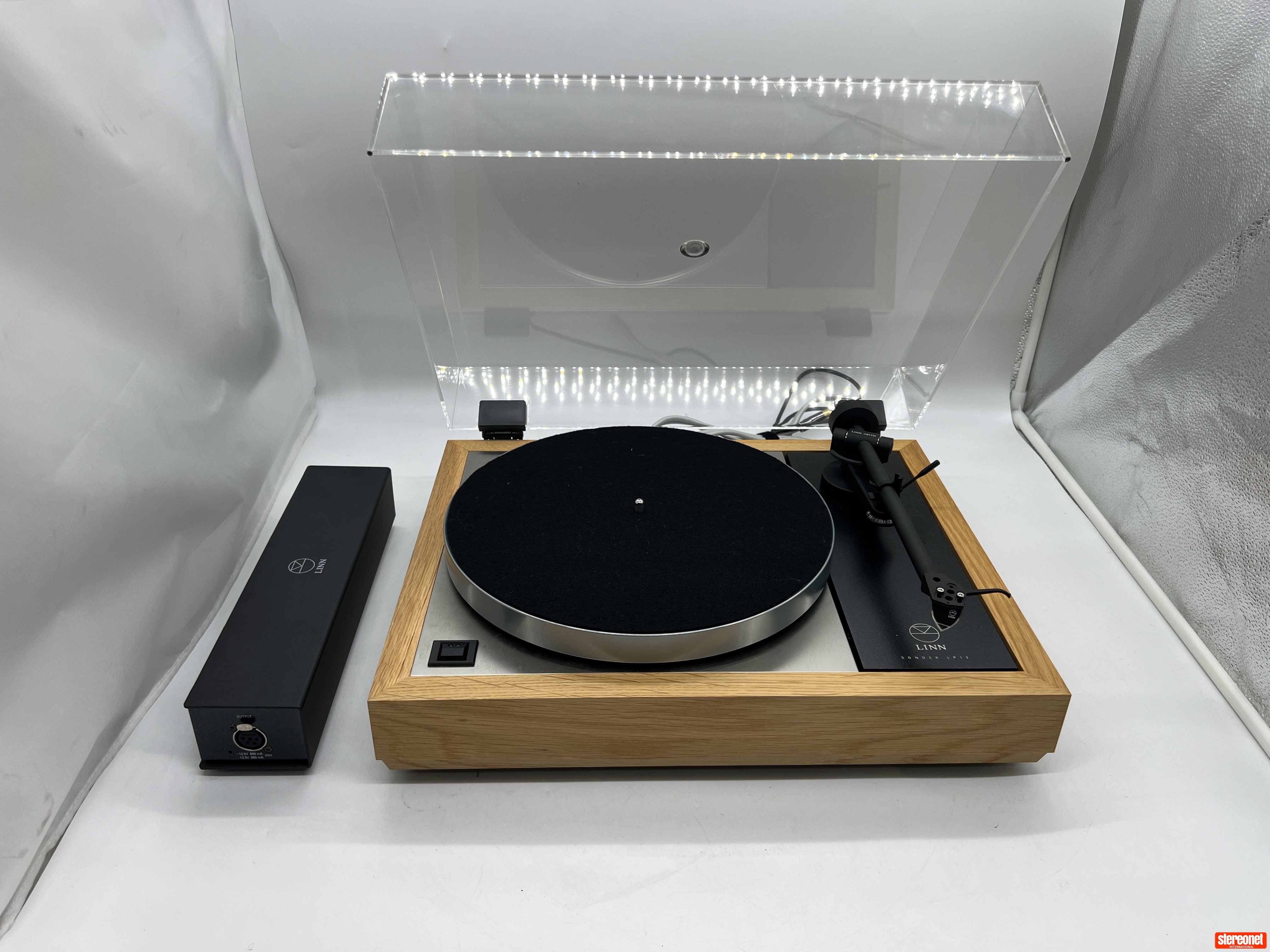 Linn Majik LP12 Turntable - Turntables & Record Players - StereoNET
