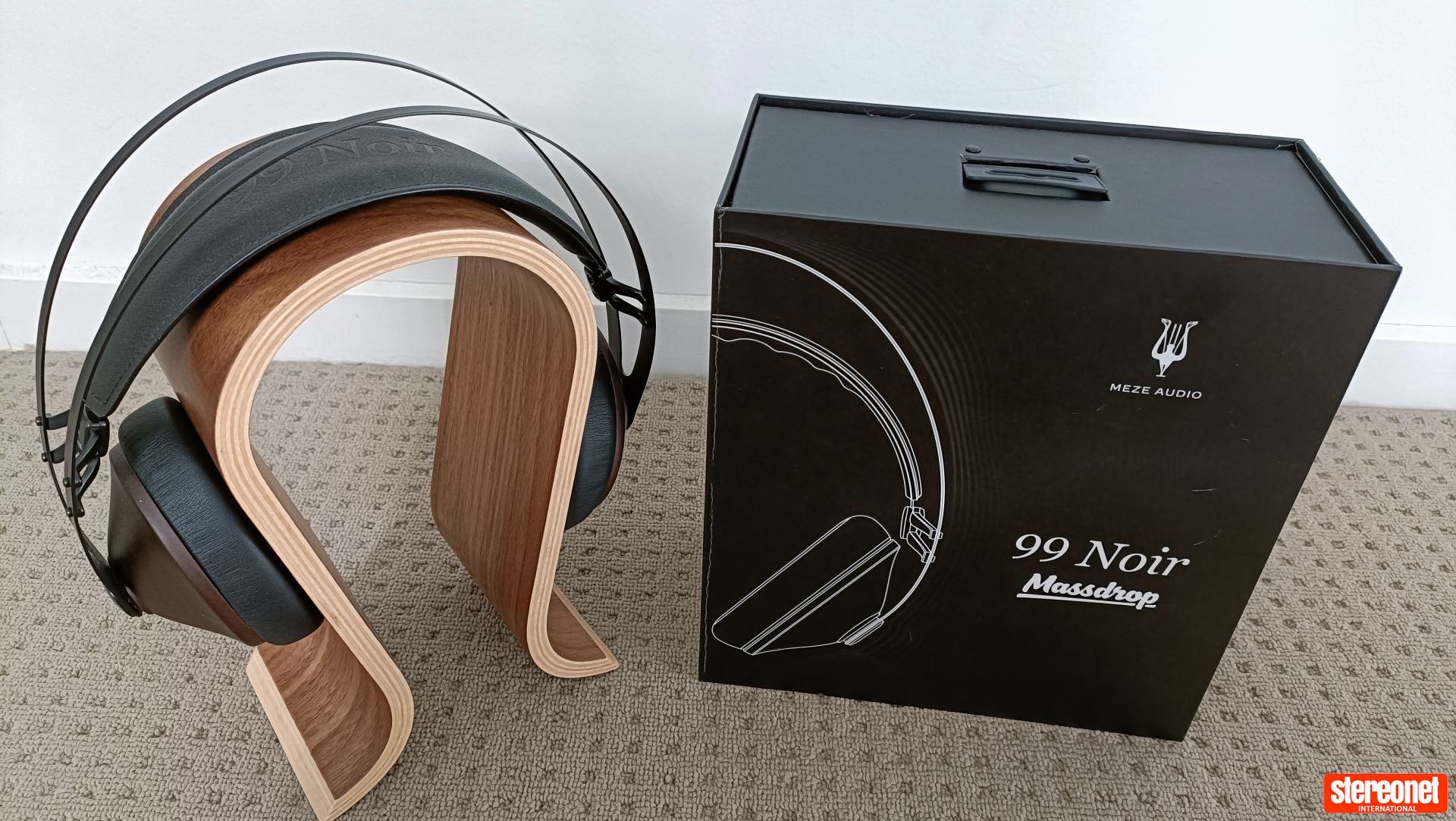 Meze Audio 99 Noir Headphones - Over/On Ear - Headphones (Over/On Ear ...