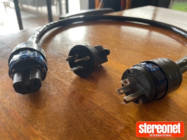 Oyaide Tunami Power Cable - Power Cables - StereoNET