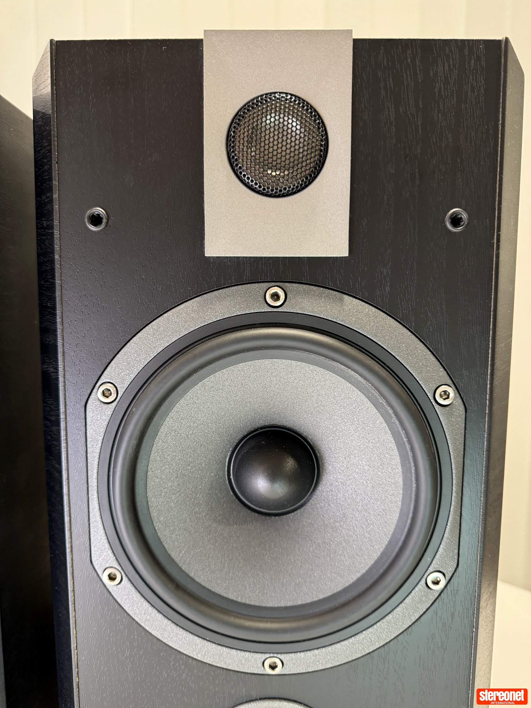 Focal Chorus 706V Bookshelf Loudspeakers - Bookshelf & Small Monitors ...