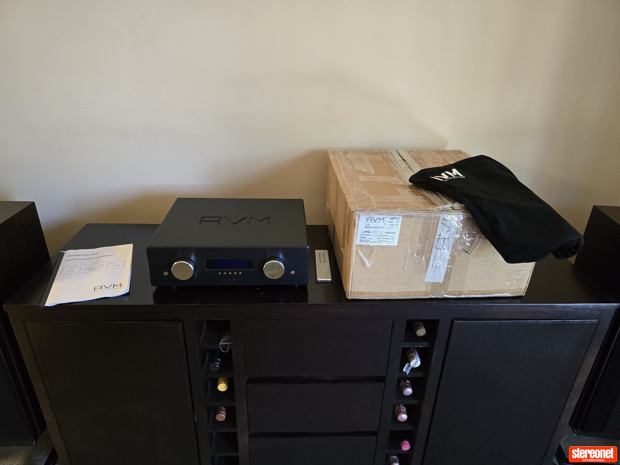 AVM Audio PA8 Pre Amplifier - Pre Amplifiers - StereoNET