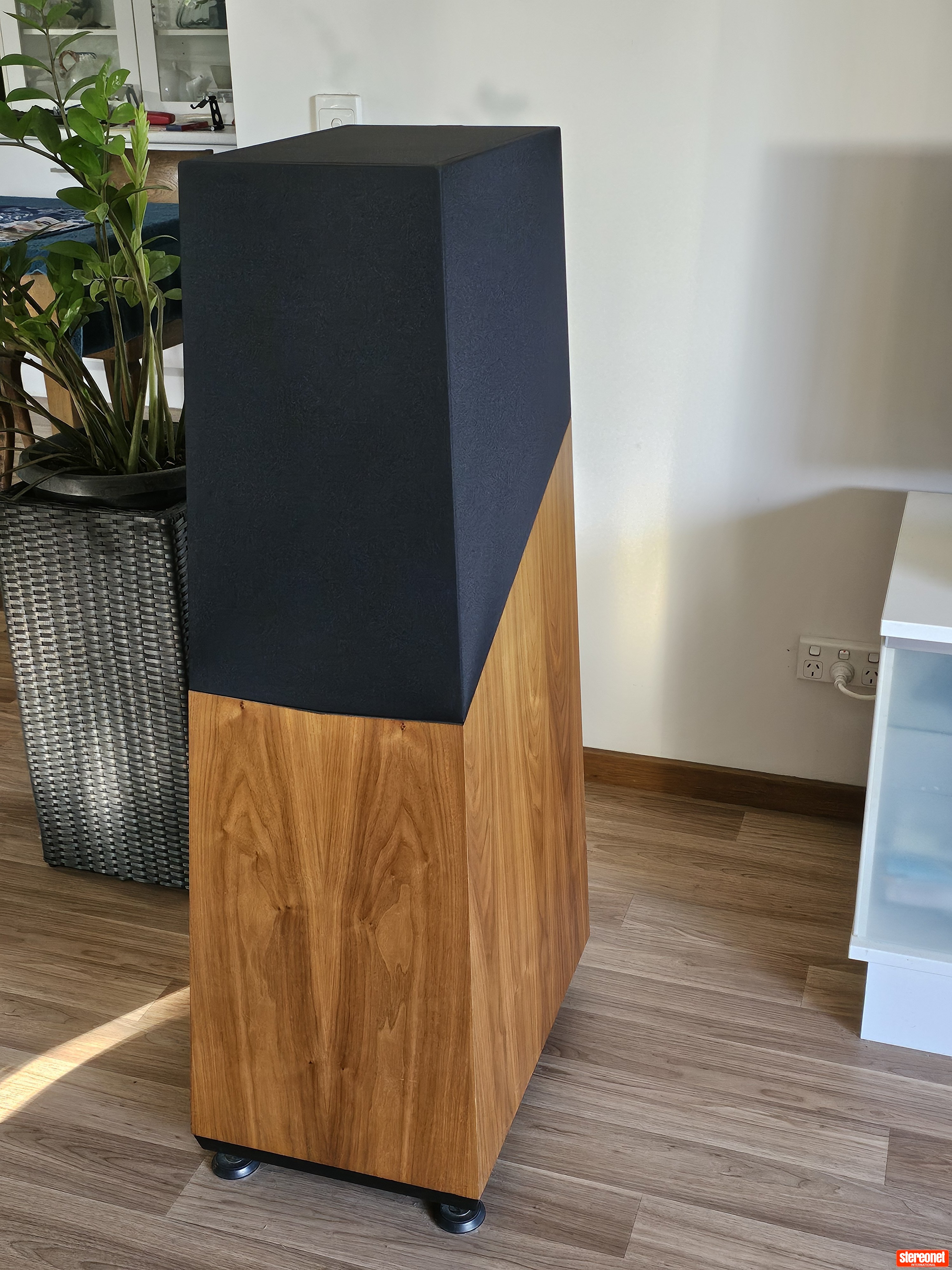 Vandersteen Model 5 Floorstanding Loudspeakers - Floorstanders & Large ...