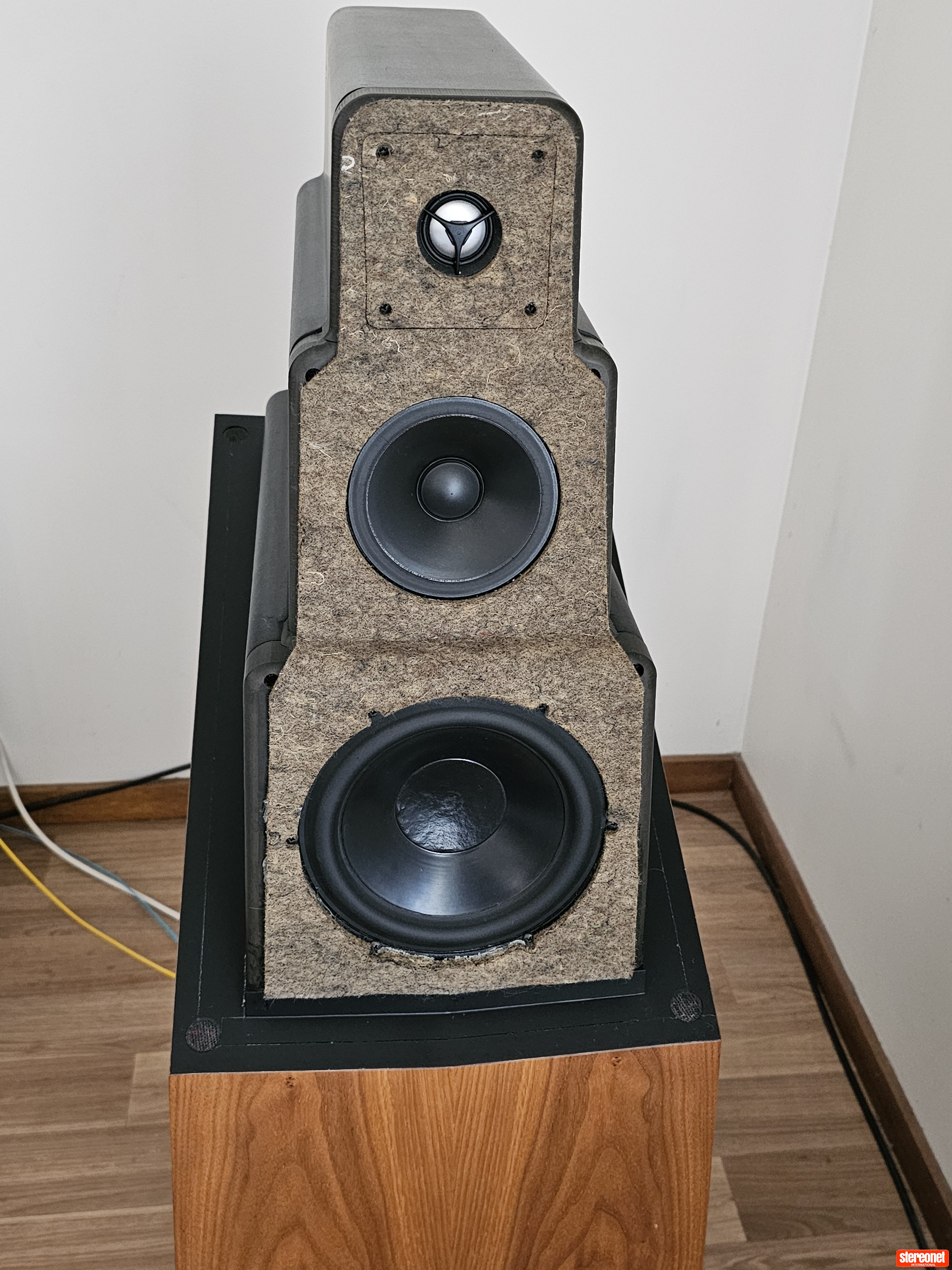 Vandersteen Model 5 Floorstanding Loudspeakers - Floorstanders & Large ...