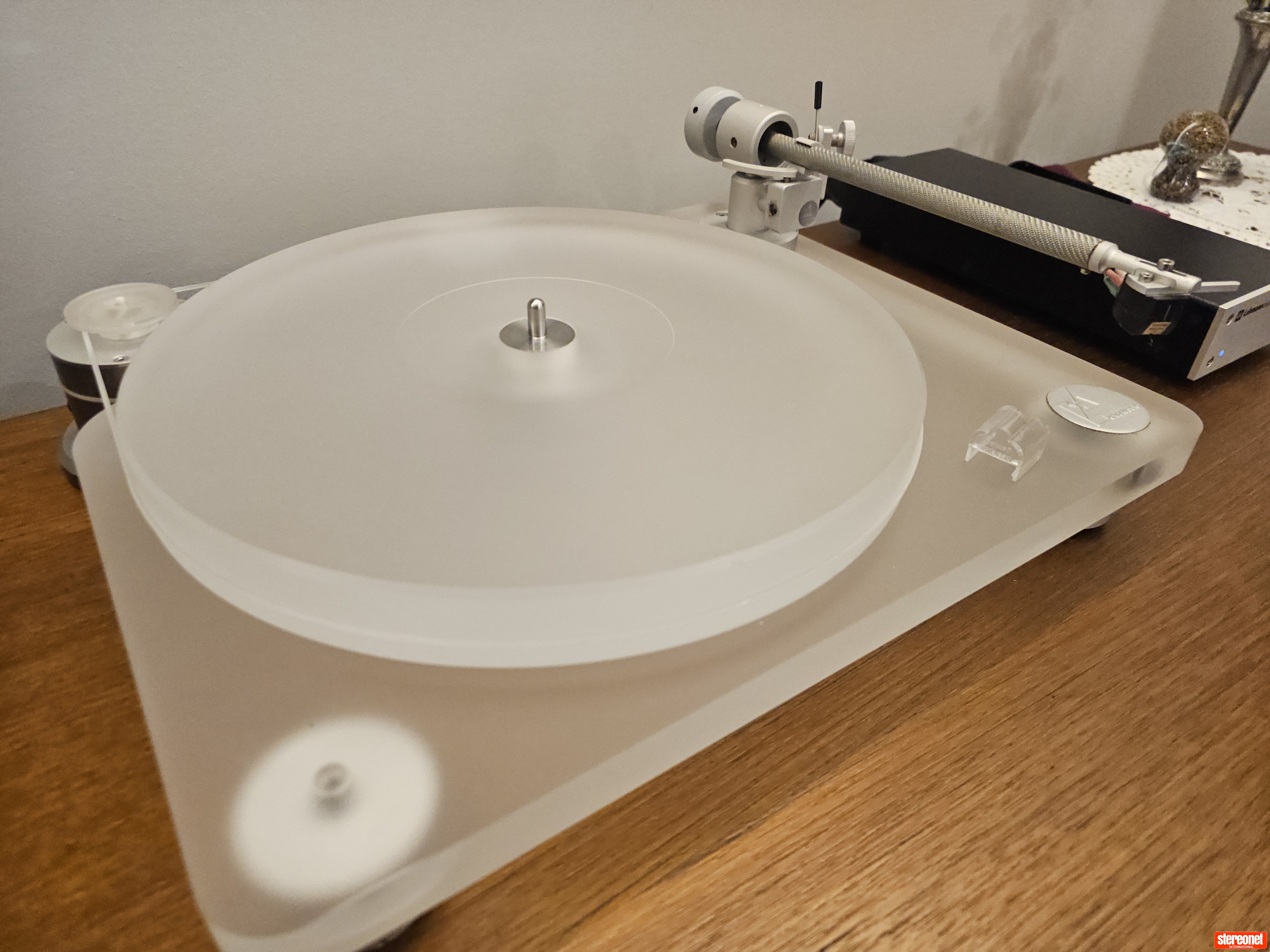 Clearaudio Emotion SE Turntable and Tonearm Package - Turntables ...