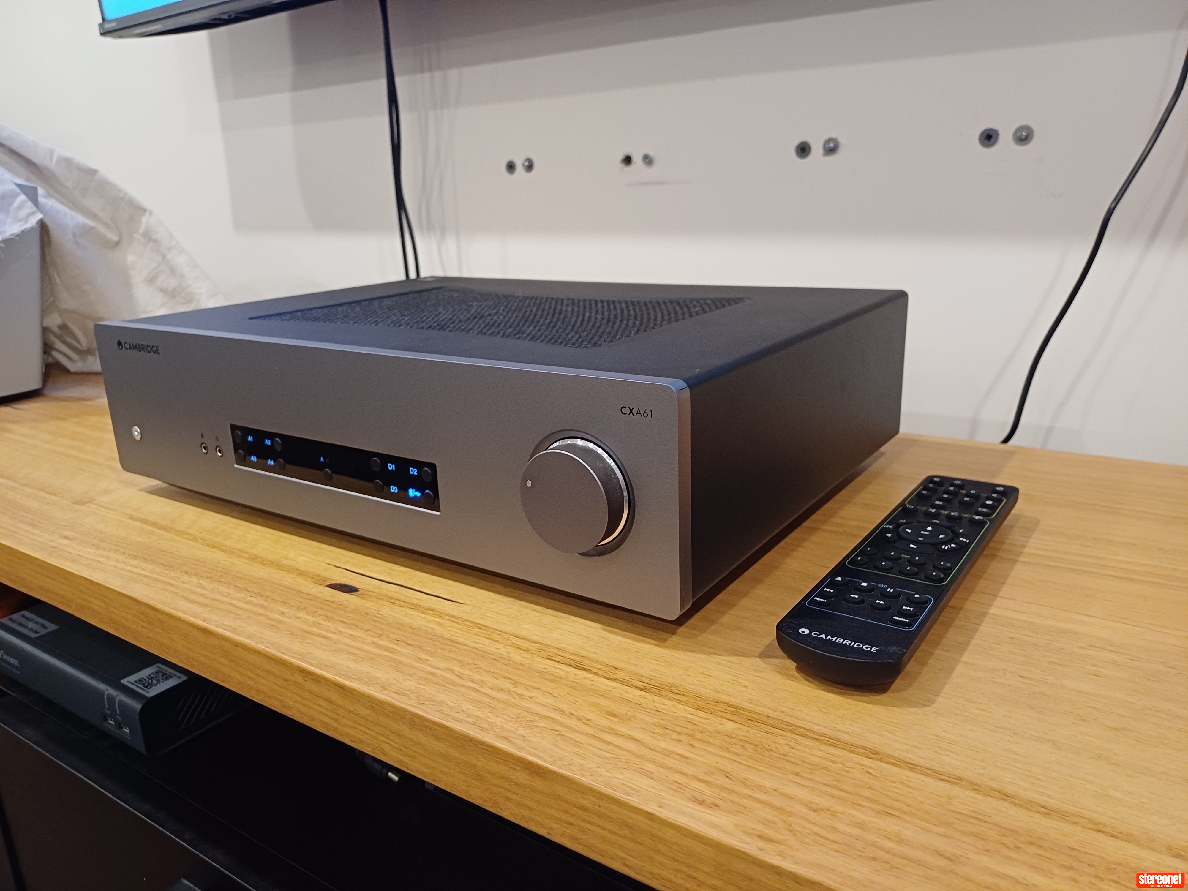 Cambridge Audio CXA61 Integrated Amplifier (Solid State) - Integrated Amplifiers - StereoNET