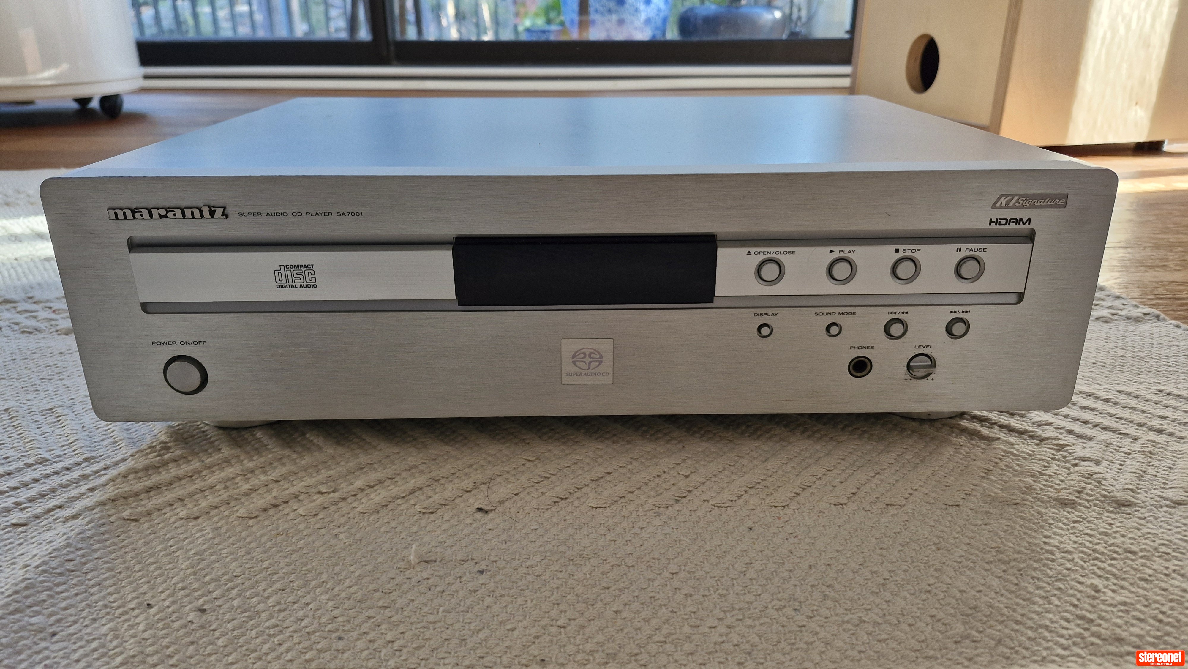 Marantz SA7001 KI Signature SACD Player - CD/SACD Players & Transport - StereoNET