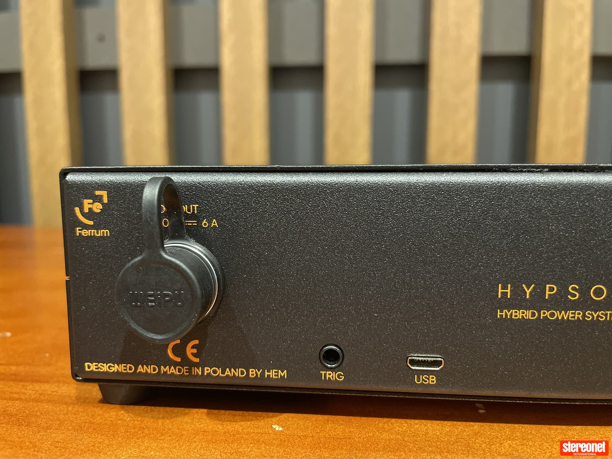Ferrum Audio HYPSOS Single Output Hybrid Power Supply + Yatono DC Cable Linear Power Supply ...