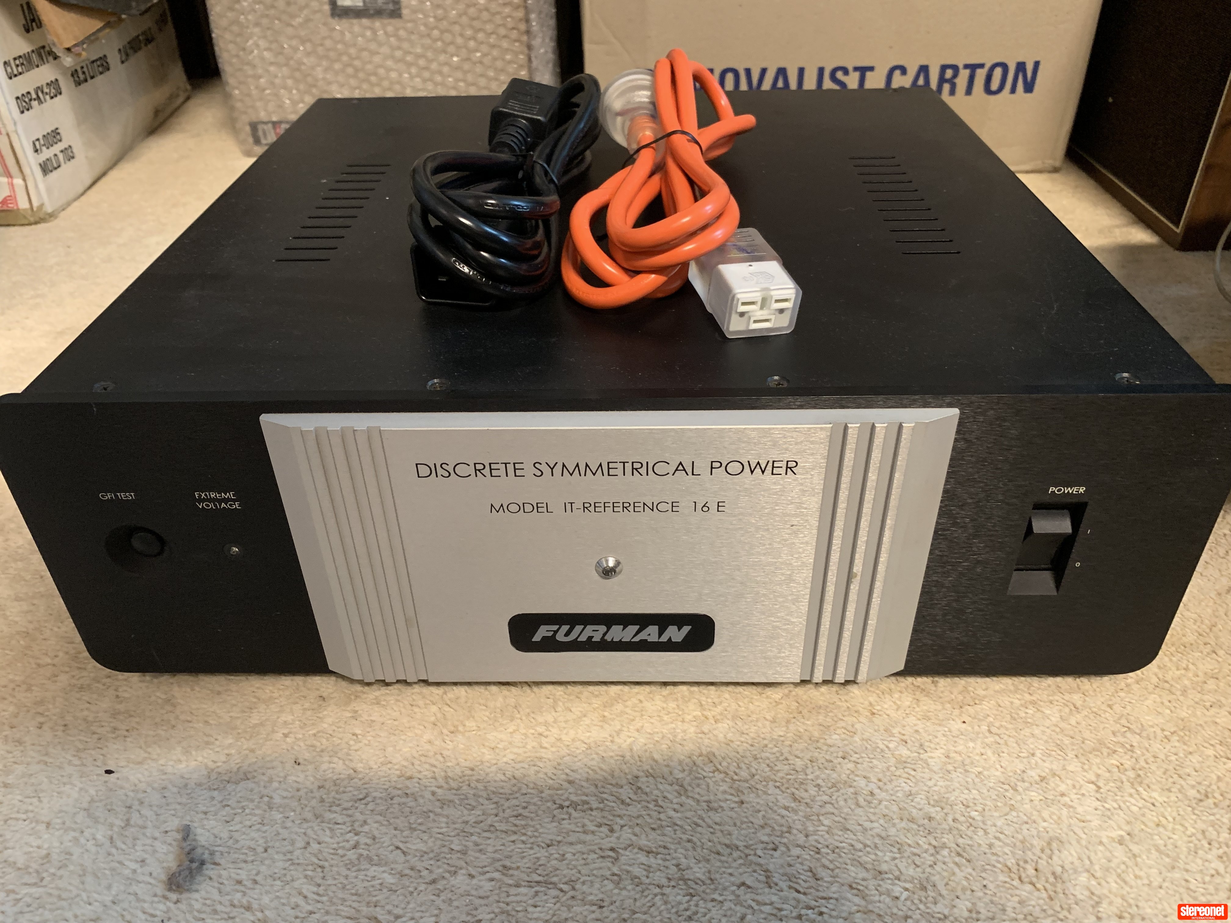 Furman Model IT-Reference 16E Power Conditioner - Power Filtering ...