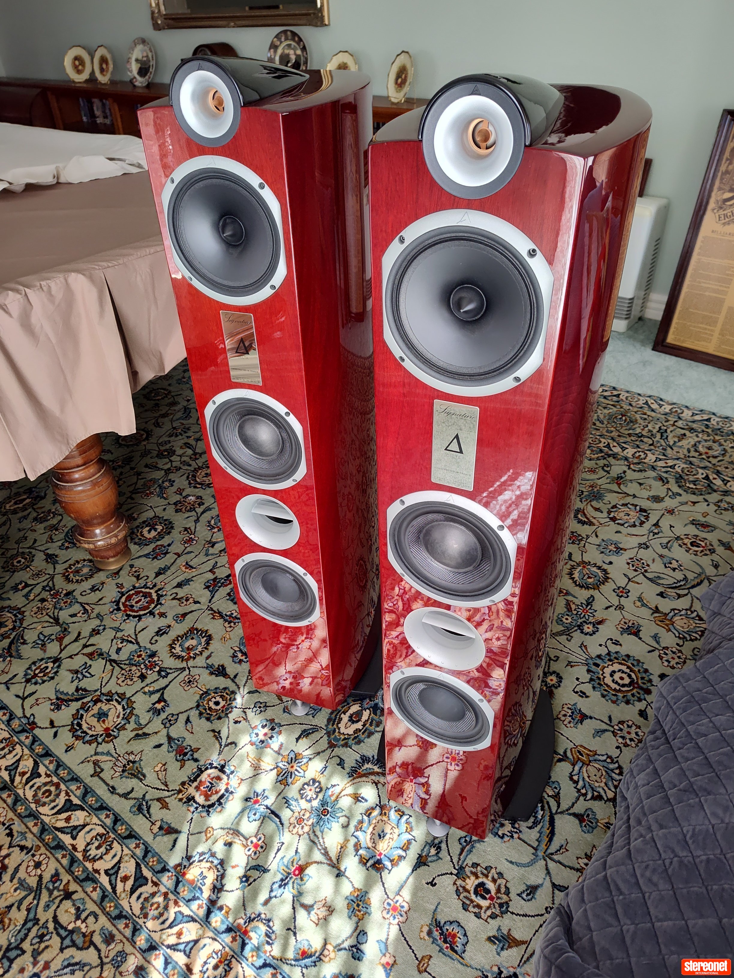 Triangle Electroacoustique Signature deltas Floorstanding Loudspeakers ...