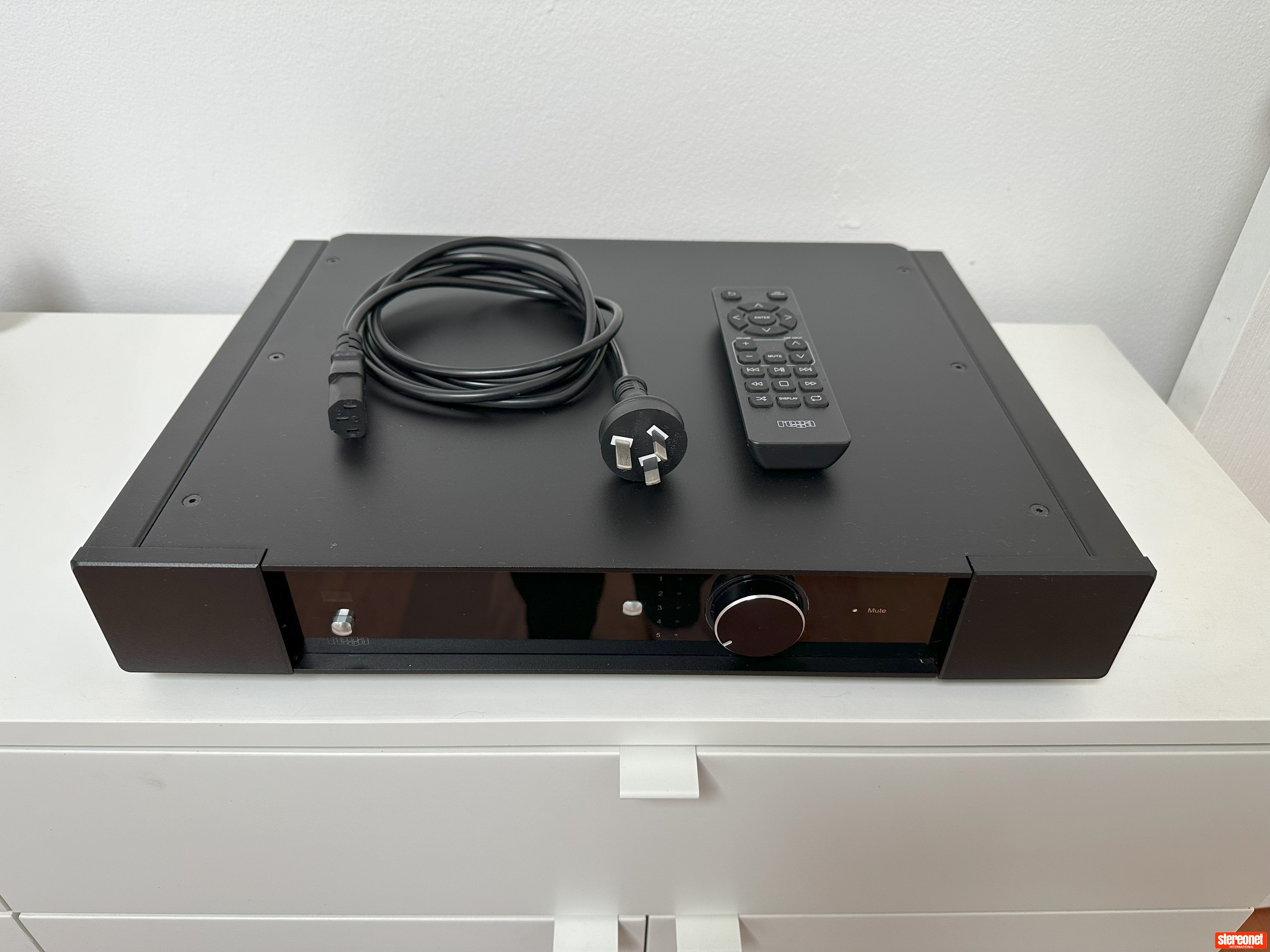 Rega Elex-R Integrated Amplifier (Solid State) - Integrated Amplifiers - StereoNET