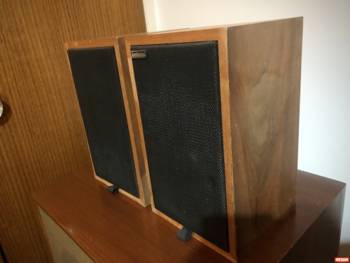 Goodmans LS3/5a Bookshelf Loudspeakers - Bookshelf & Small Monitors - StereoNET