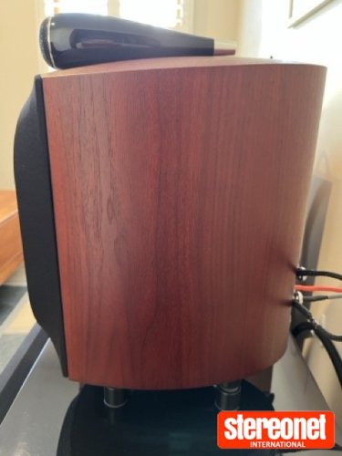 Bowers & Wilkins 805D3 Studio Monitors - Bookshelf & Small Monitors ...