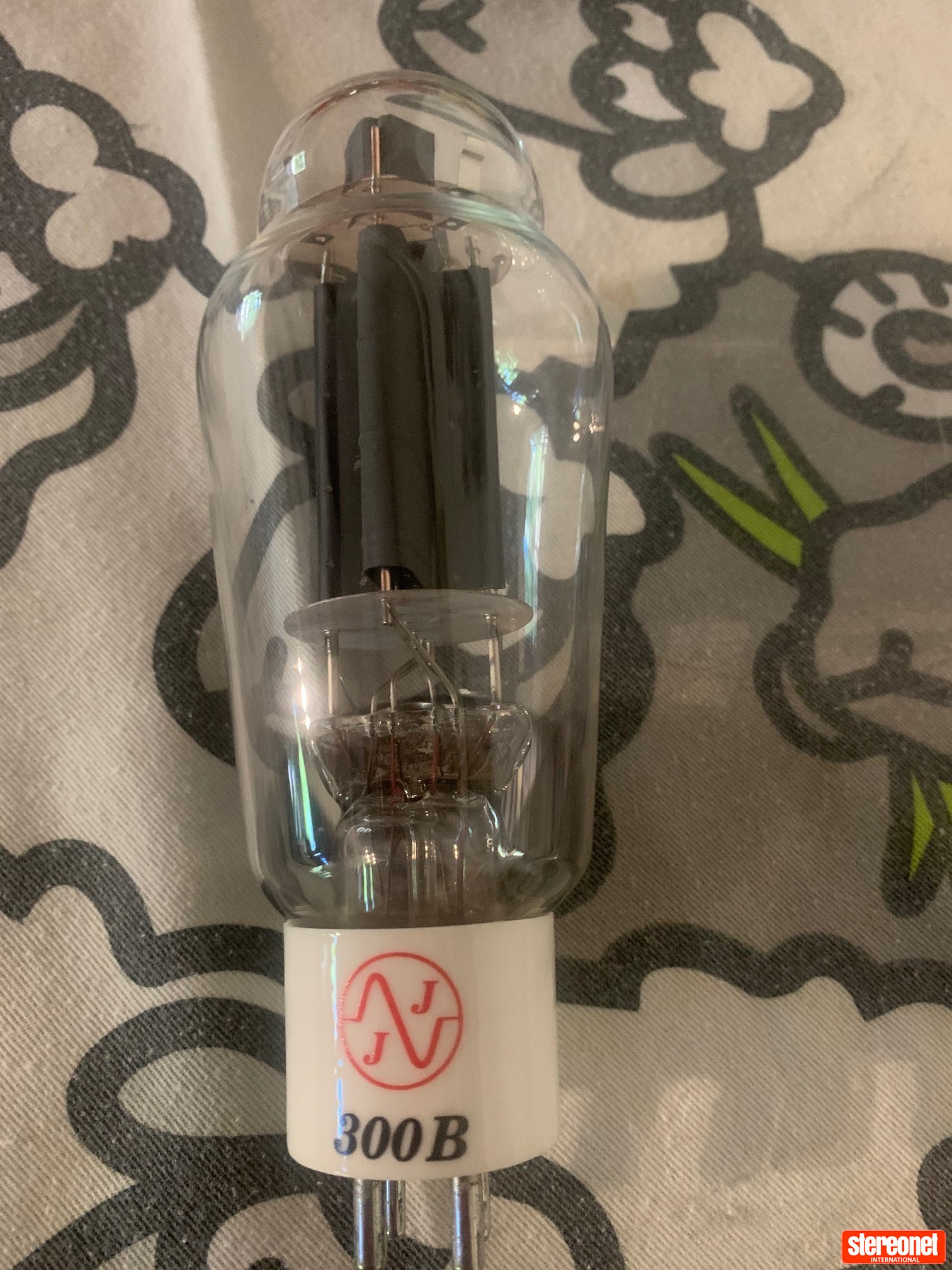 JJ Electronics 300B Valves/Tubes - Valves / Tubes - StereoNET