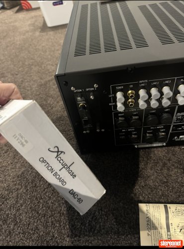 Accuphase E-800 Integrated Amplifier (Solid State) - Integrated Amplifiers - StereoNET