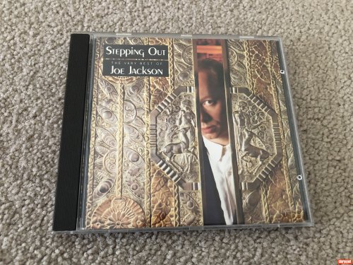 Joe Jackson - Steppin’ Out (The Very Best Of) CD - CD / SACD - StereoNET
