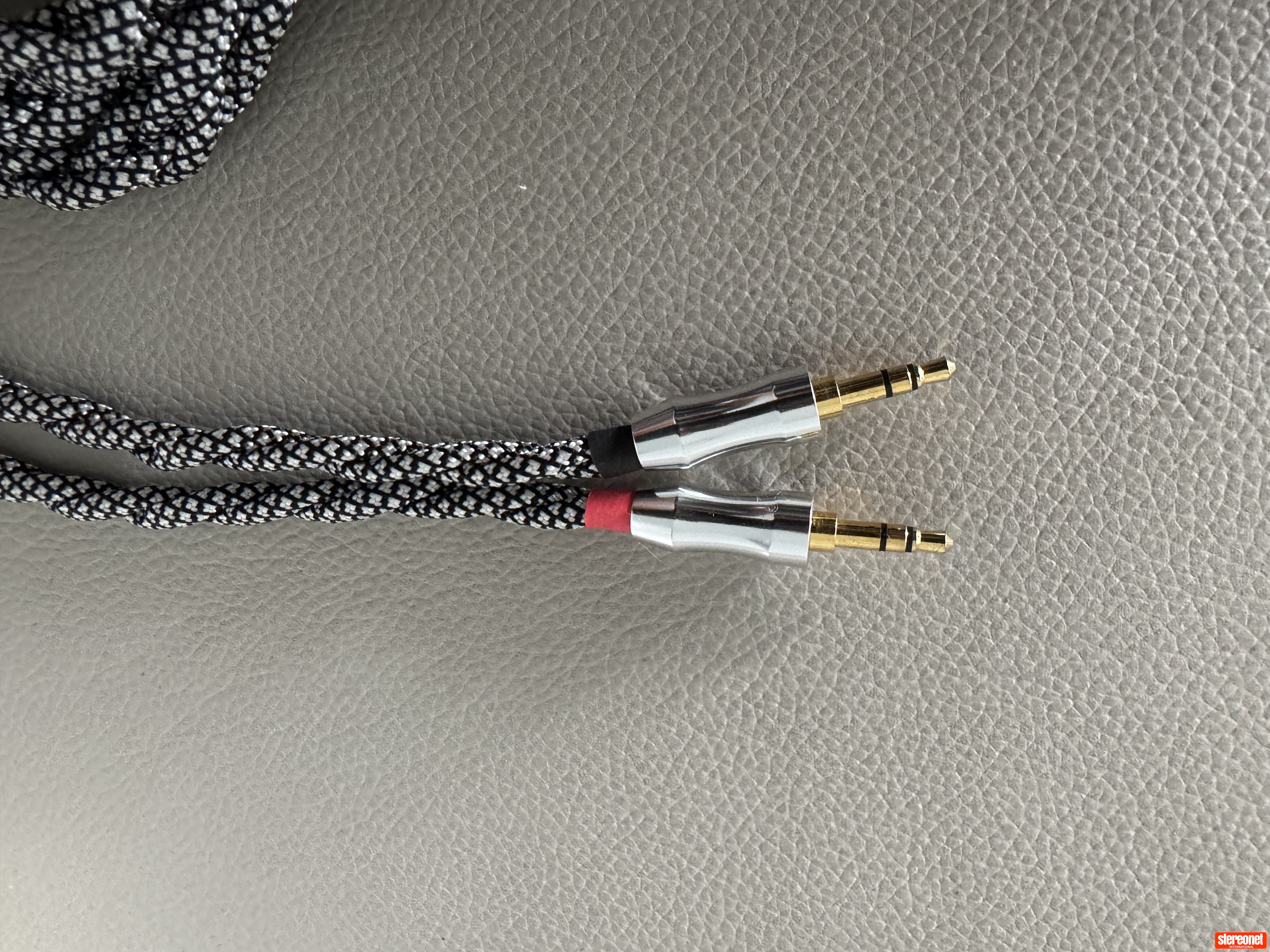 Custom XLR Headphone Cable - Headphone Cables - StereoNET