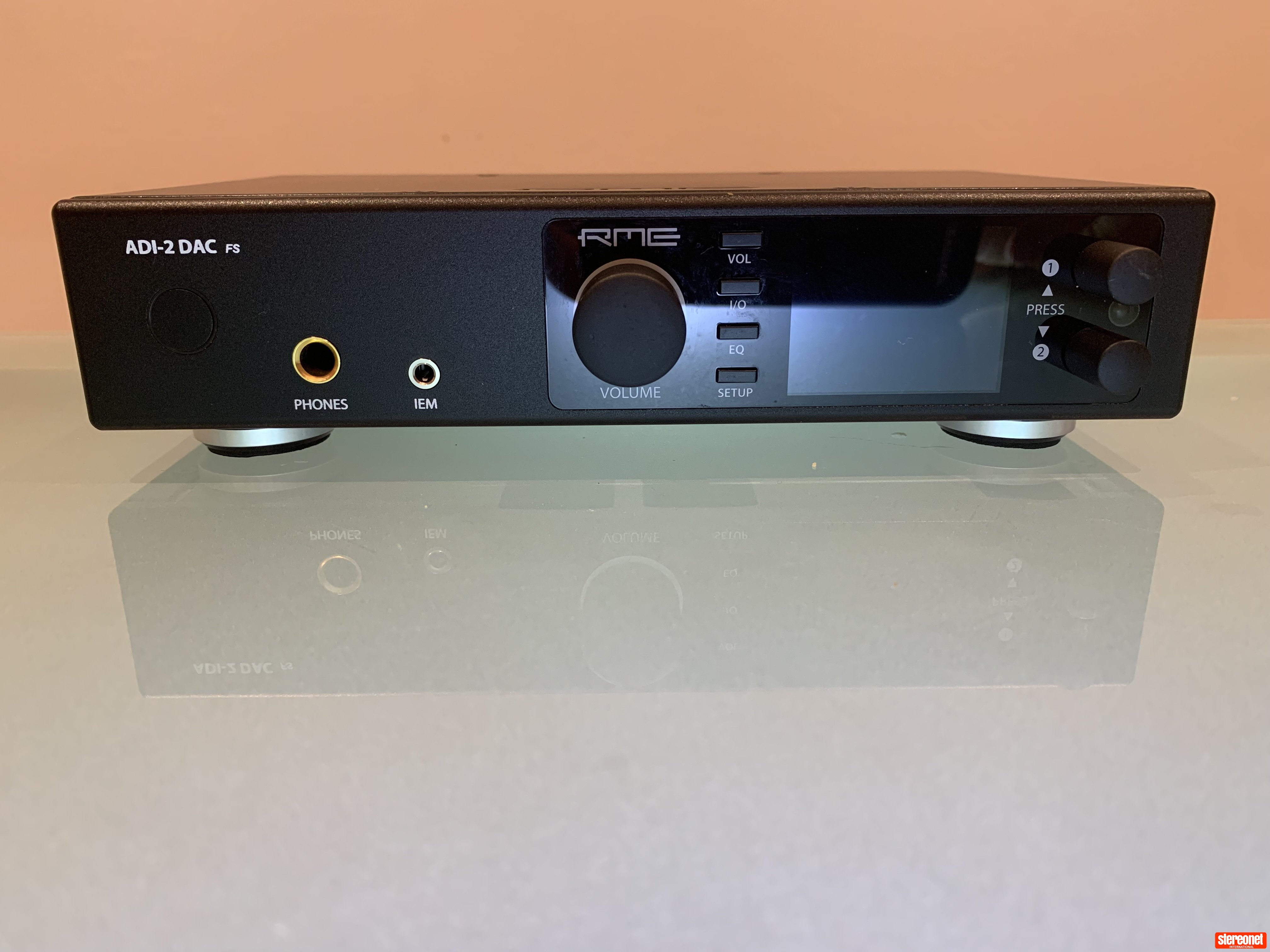 RME ADI-2 DAC Headphone Amplifier (with DAC) - DACs and Streamers ...