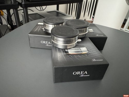 IsoAcoustics Orea Bronze Isolation Devices - Other - StereoNET
