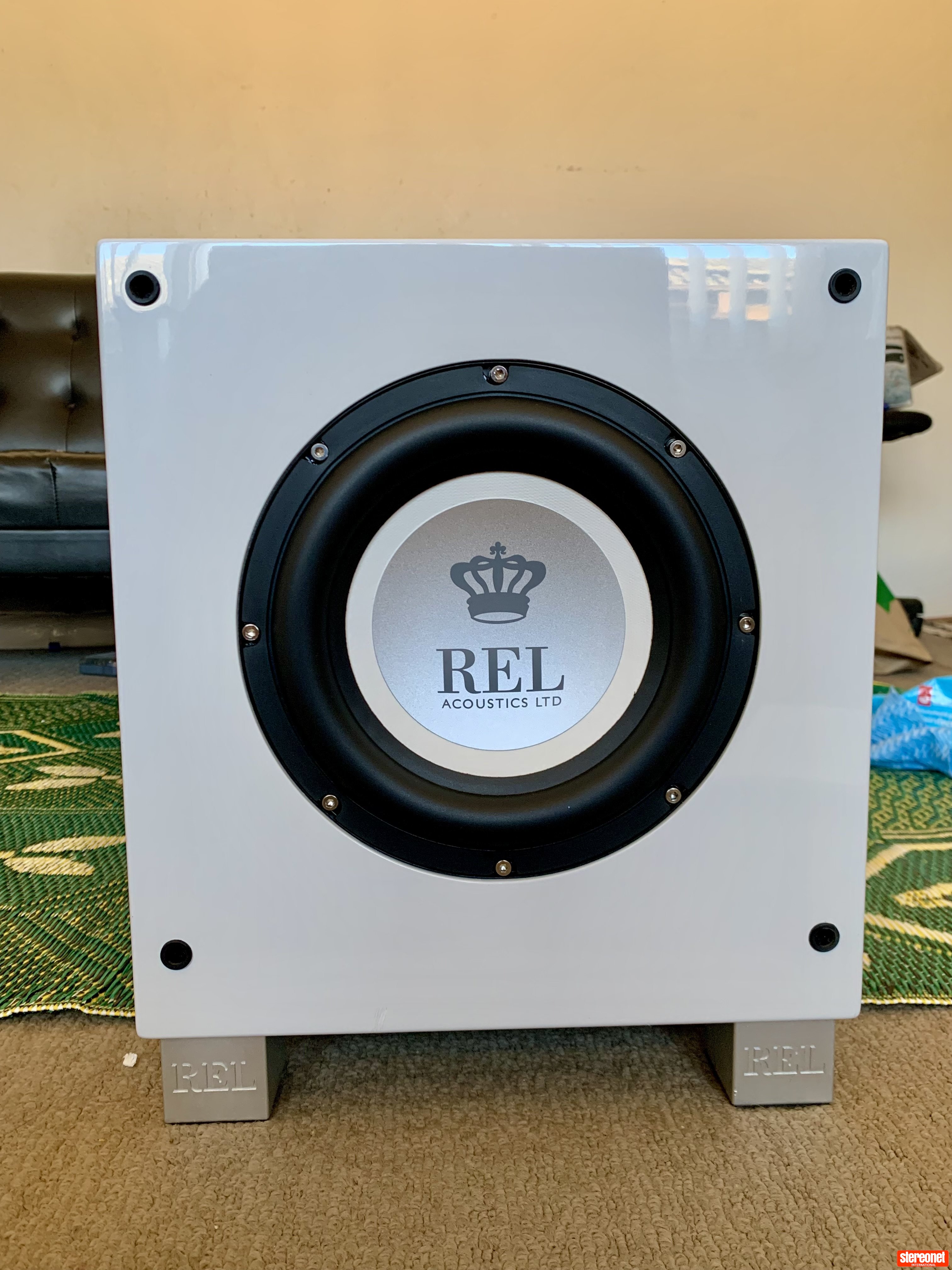 REL Acoustics T7 i Subwoofer (Active / Powered) - Subwoofers - StereoNET